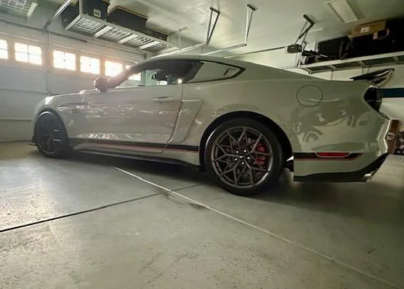 Redline Shine - 2 Year 7H Ceramic Coating 60mL Kit (2oz bottle)