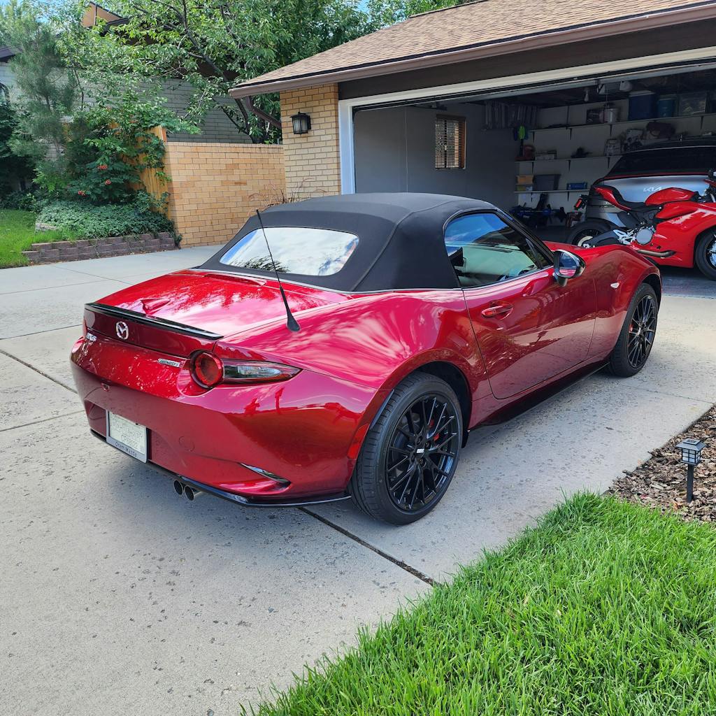 Redline Shine - 2 Year 7H Ceramic Coating 60mL Kit (2oz bottle)