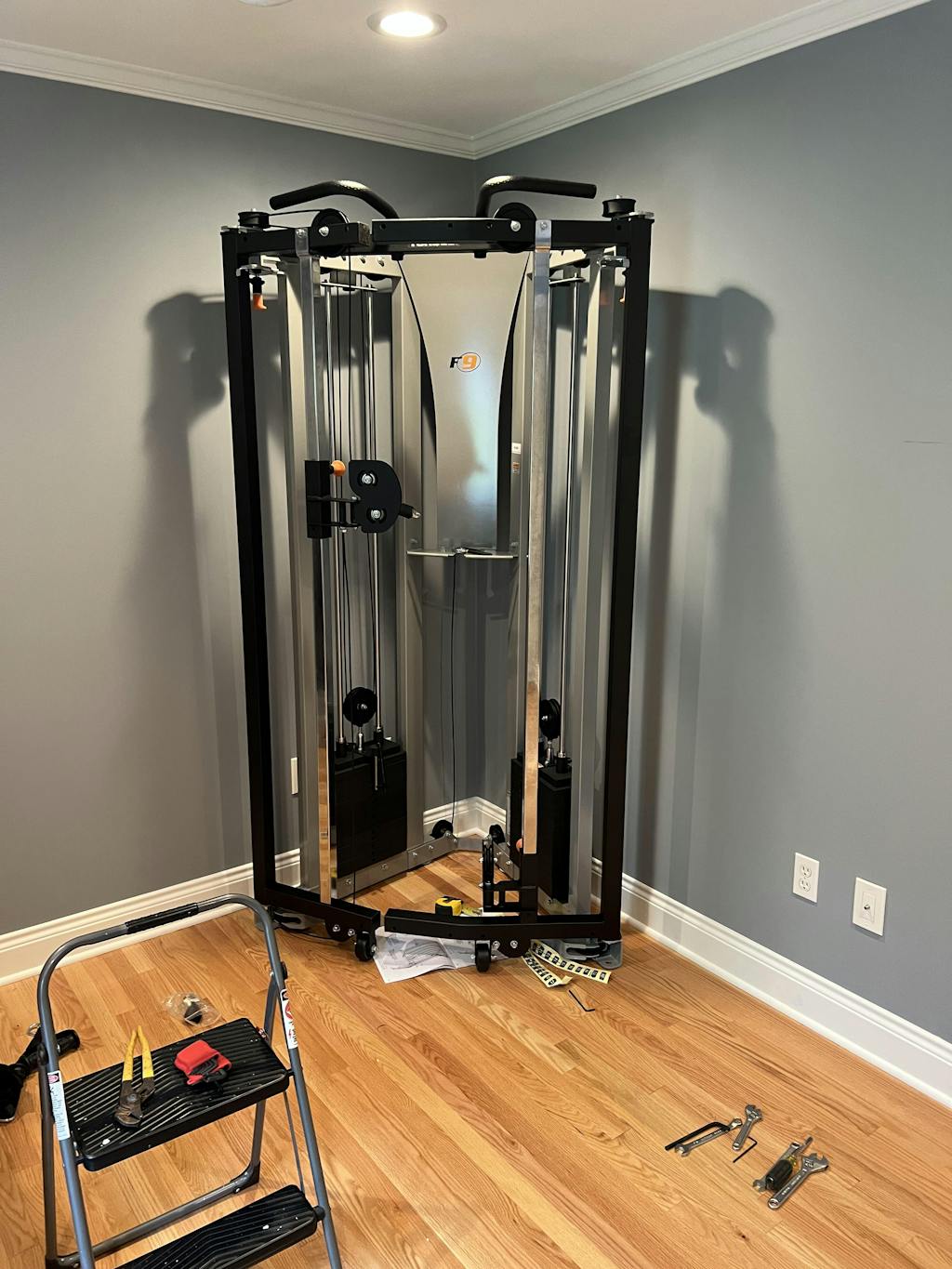 Free-Standing F9 Fold-Away Functional Trainer - Torque Fitness