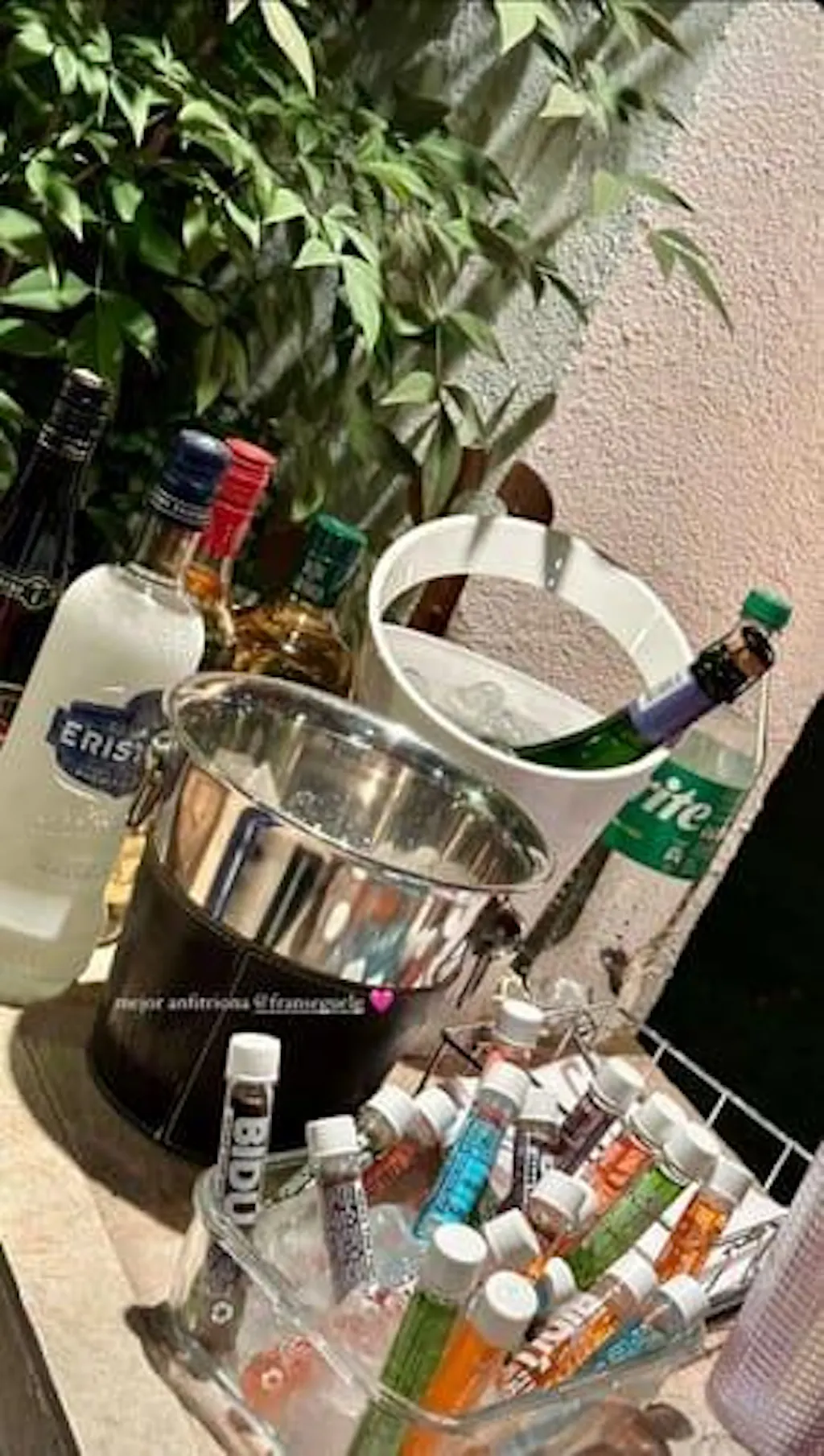 Bolsa Bidú Shots Vodka 30cc (20 Shots) – Tost