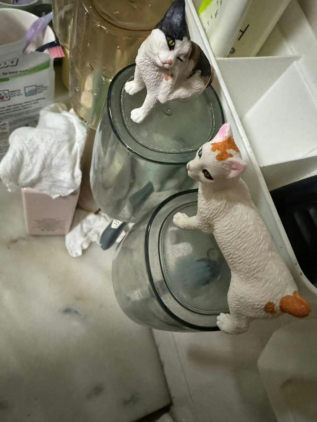 Toymany Patched Tortoiseshell Cat Figurine | Realistic Animal Figurine