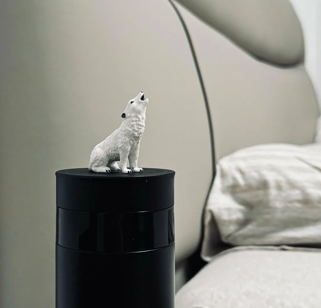 Toymany Howling Arctic Wolf Figurine | Realistic Animal Figurine Toy