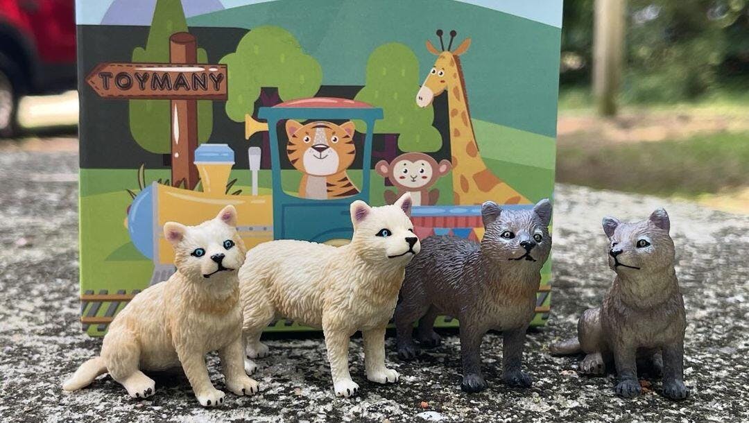 Toymany 8PCS Wolf Figurines Playset | Animal Figurine Toy