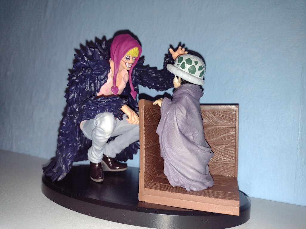 Ichiban Kuji One Piece Emotional Stories Low & Corazon Prize B Figure ...