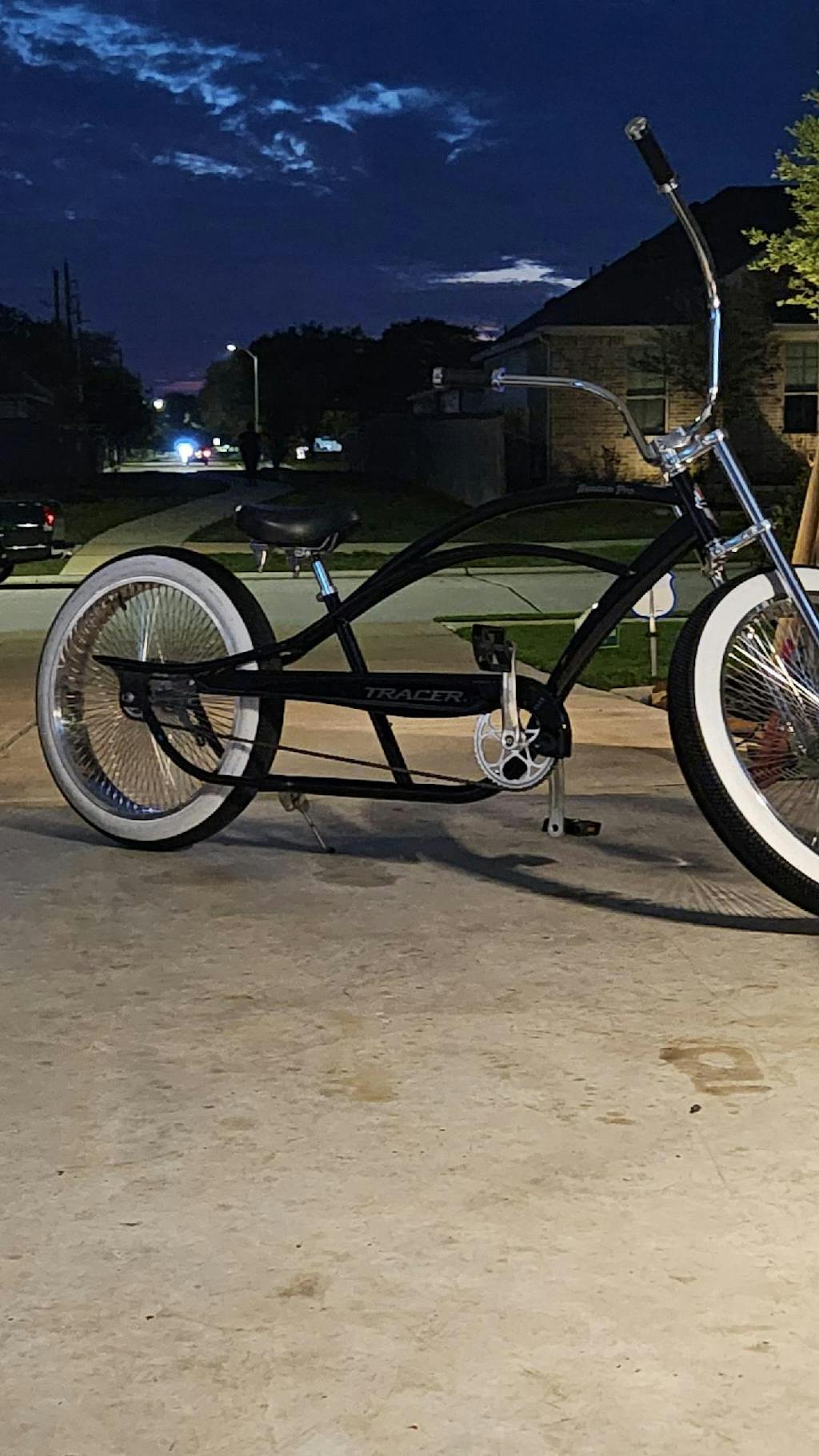 Tracer Beacon Pro 140H Stretch Cruiser Bike - Tracer Bikes