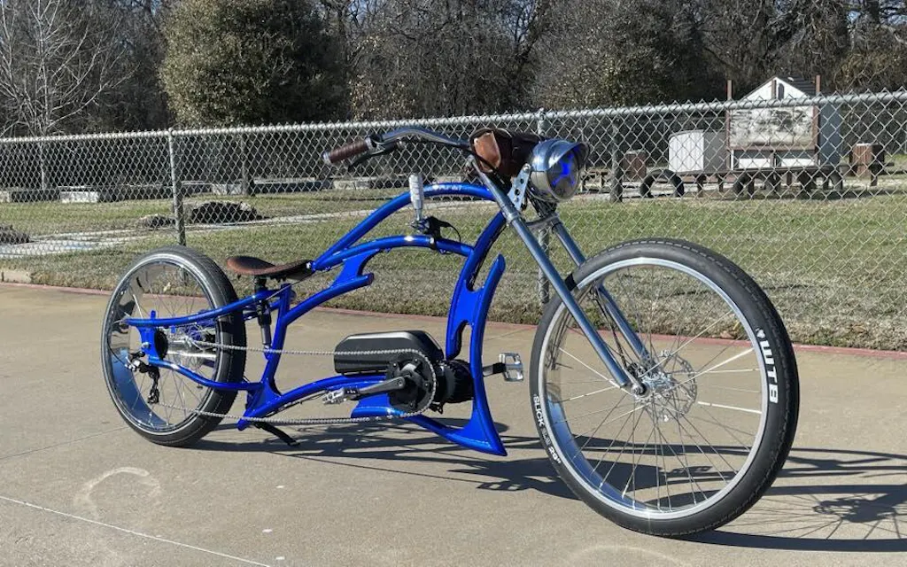 Tracer FM-RAIDER-7 26" Stretch Cruiser Bikes Steel Frame