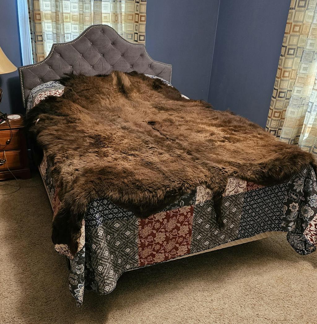 Buffalo Hides, Robes & Rugs - Natural