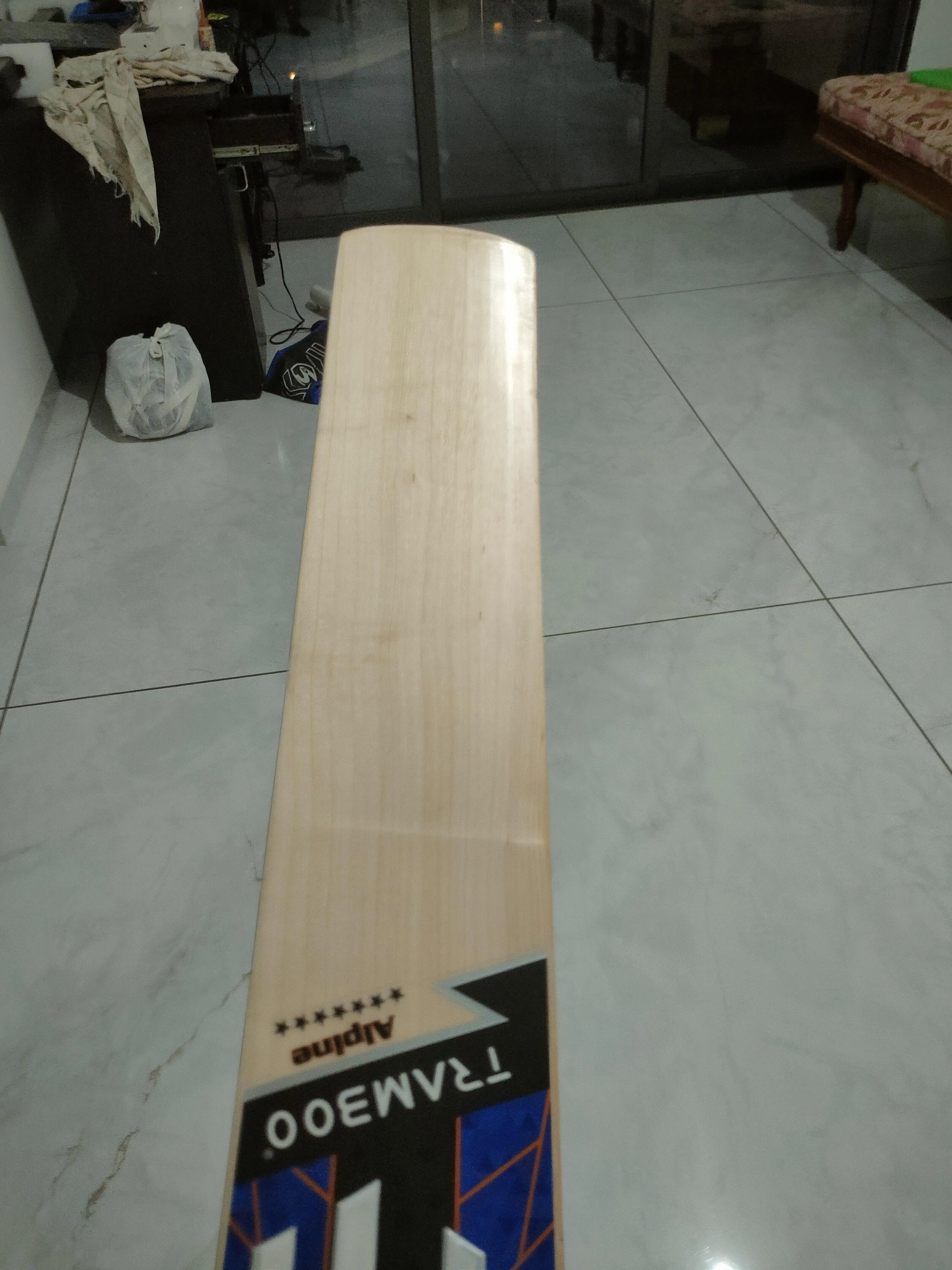 Alpine Edition Leather Bat - Worlds Best Willow – Tramboo Sports