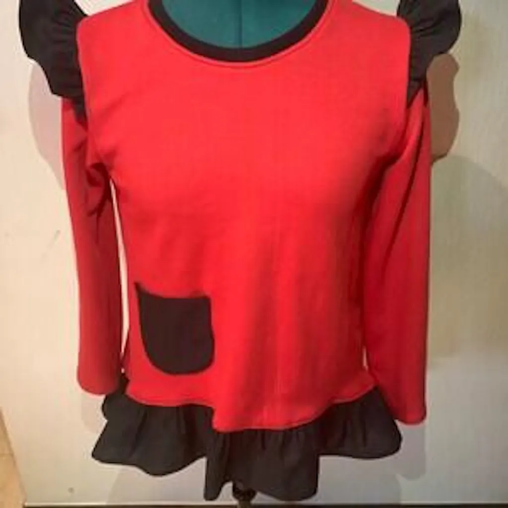 Ursula Girls Top Sewing Pattern – TREASURIE
