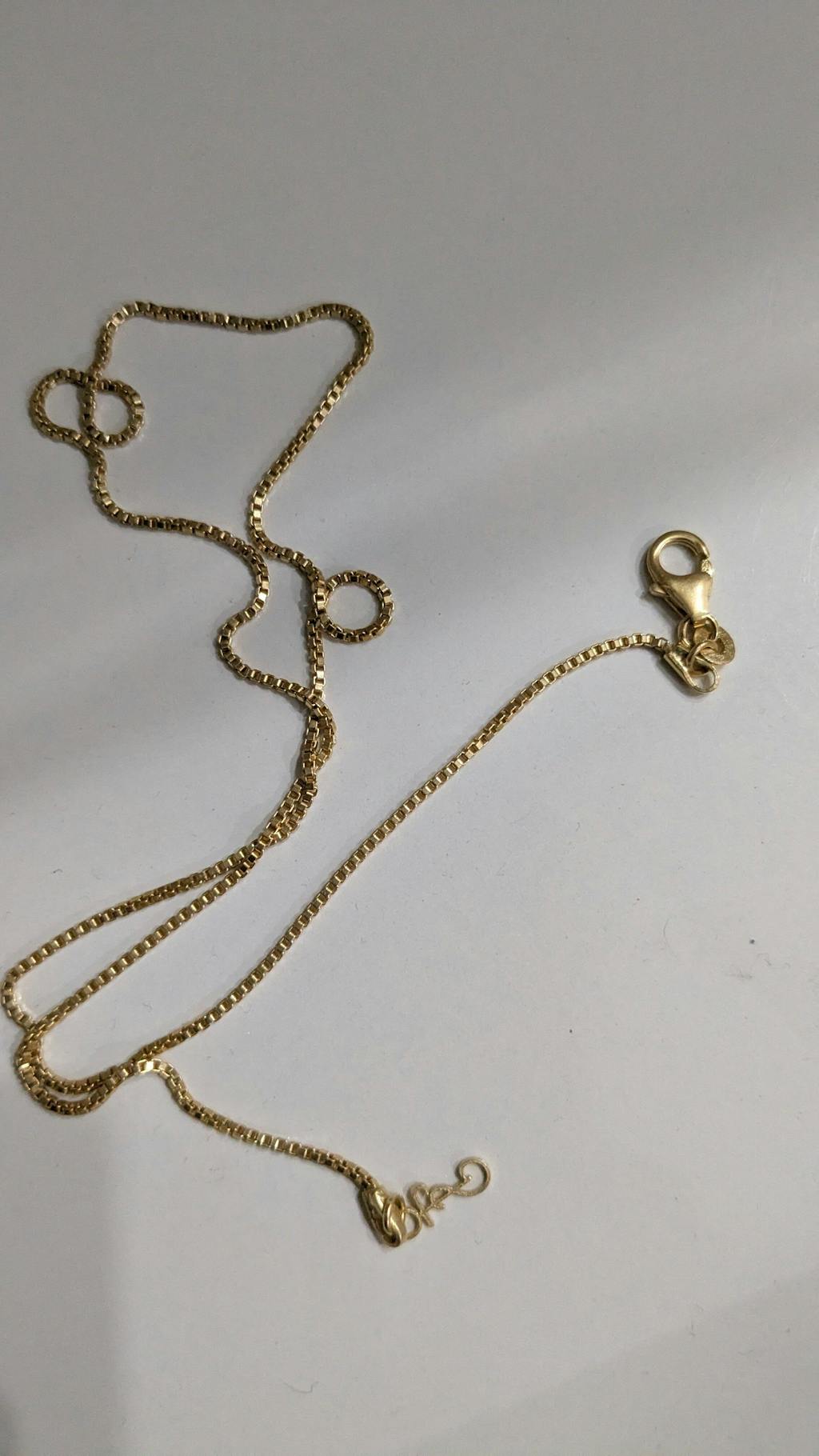 Unbreakable Synergy Chain for Women – Trisu