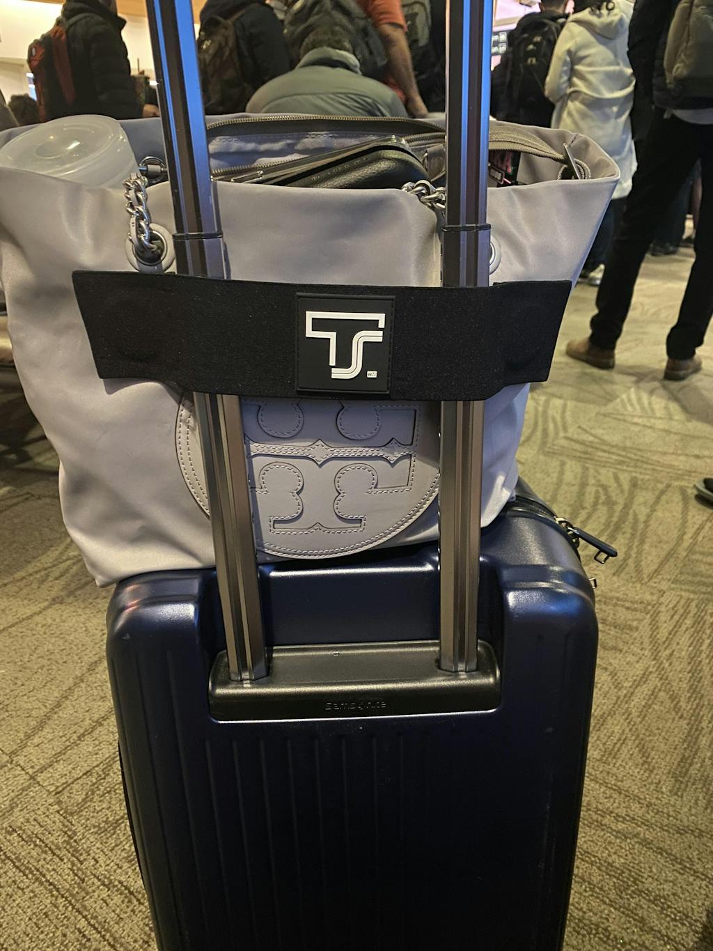 Trolley Strap – Black – Travel Soxiety