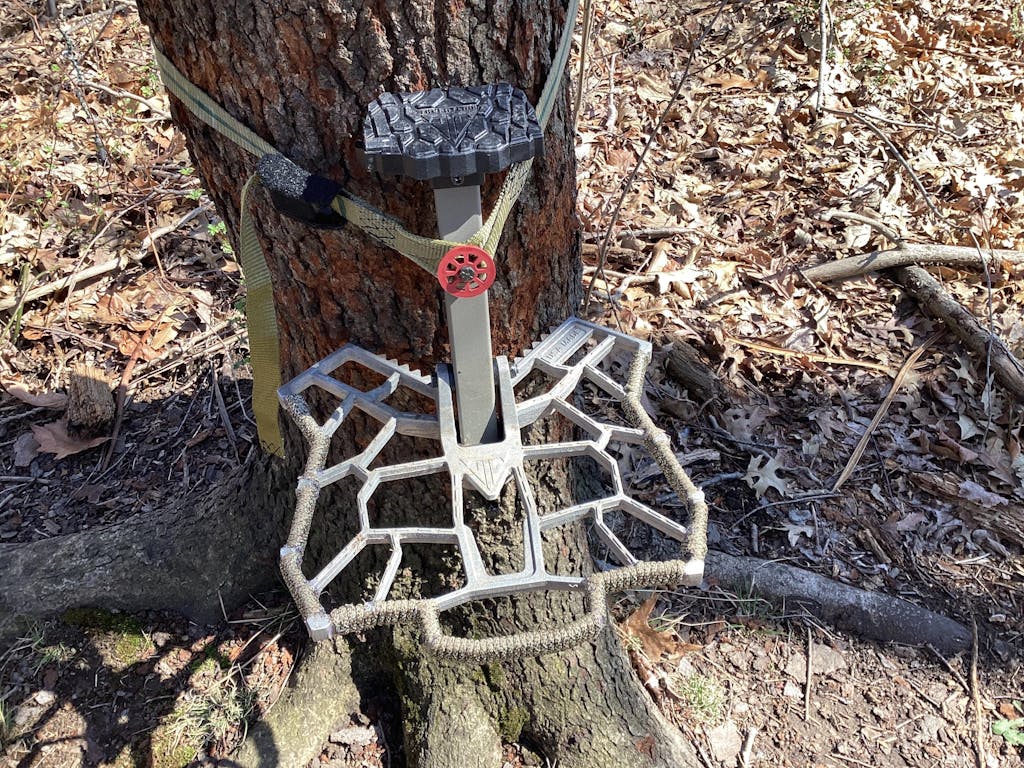 TrophylineⓇ - Tree SaddlesⓇ and Saddle Kits