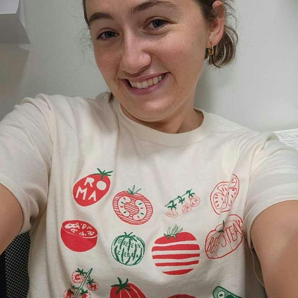 Happy Gareth Southgate Funny Emoji Of England Coach Essential T-Shirt - Tshirts I Want Store