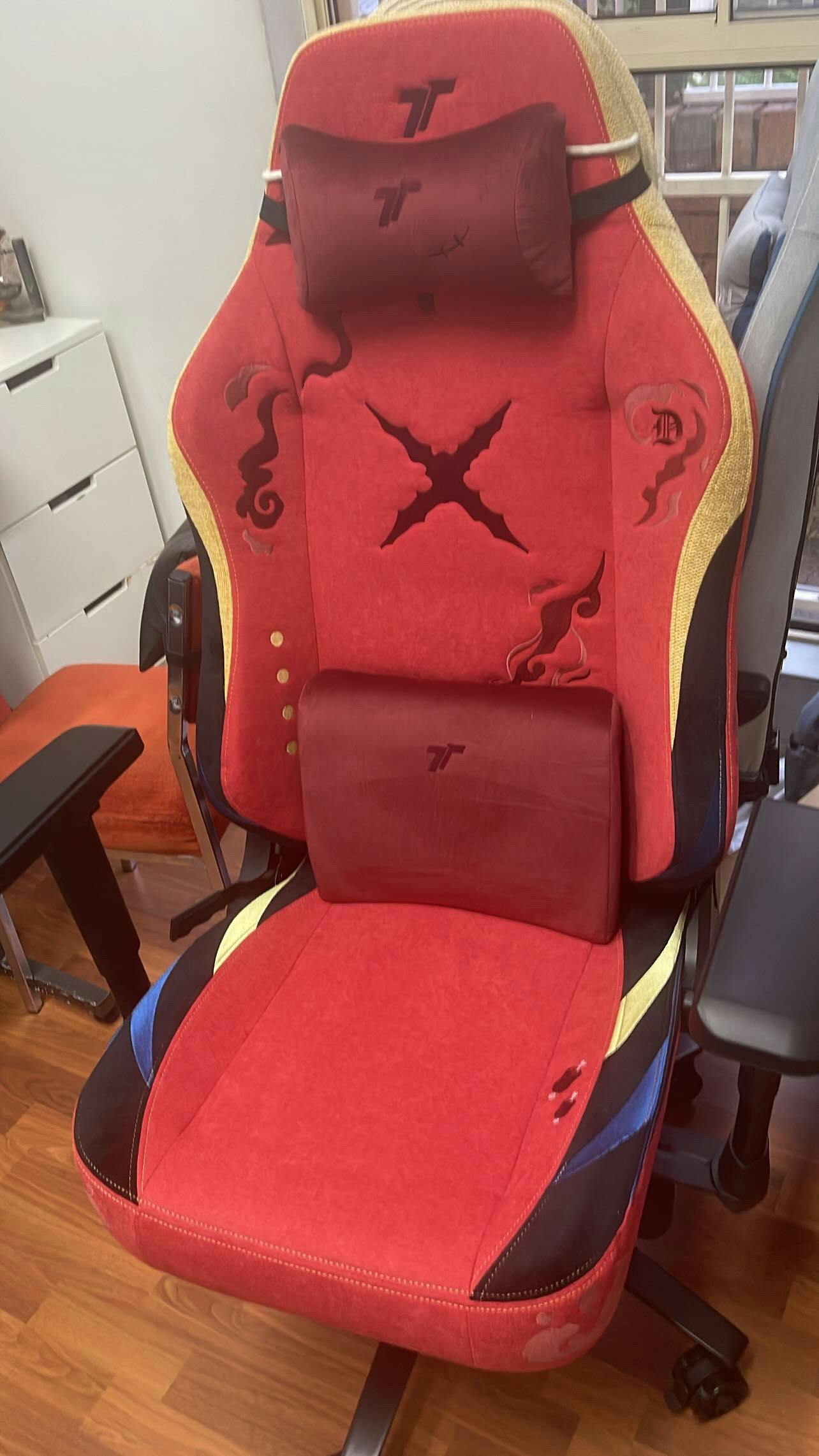 TTRacing Maxx Air Threads Fabric Gaming Chair - Luffy Edition ...