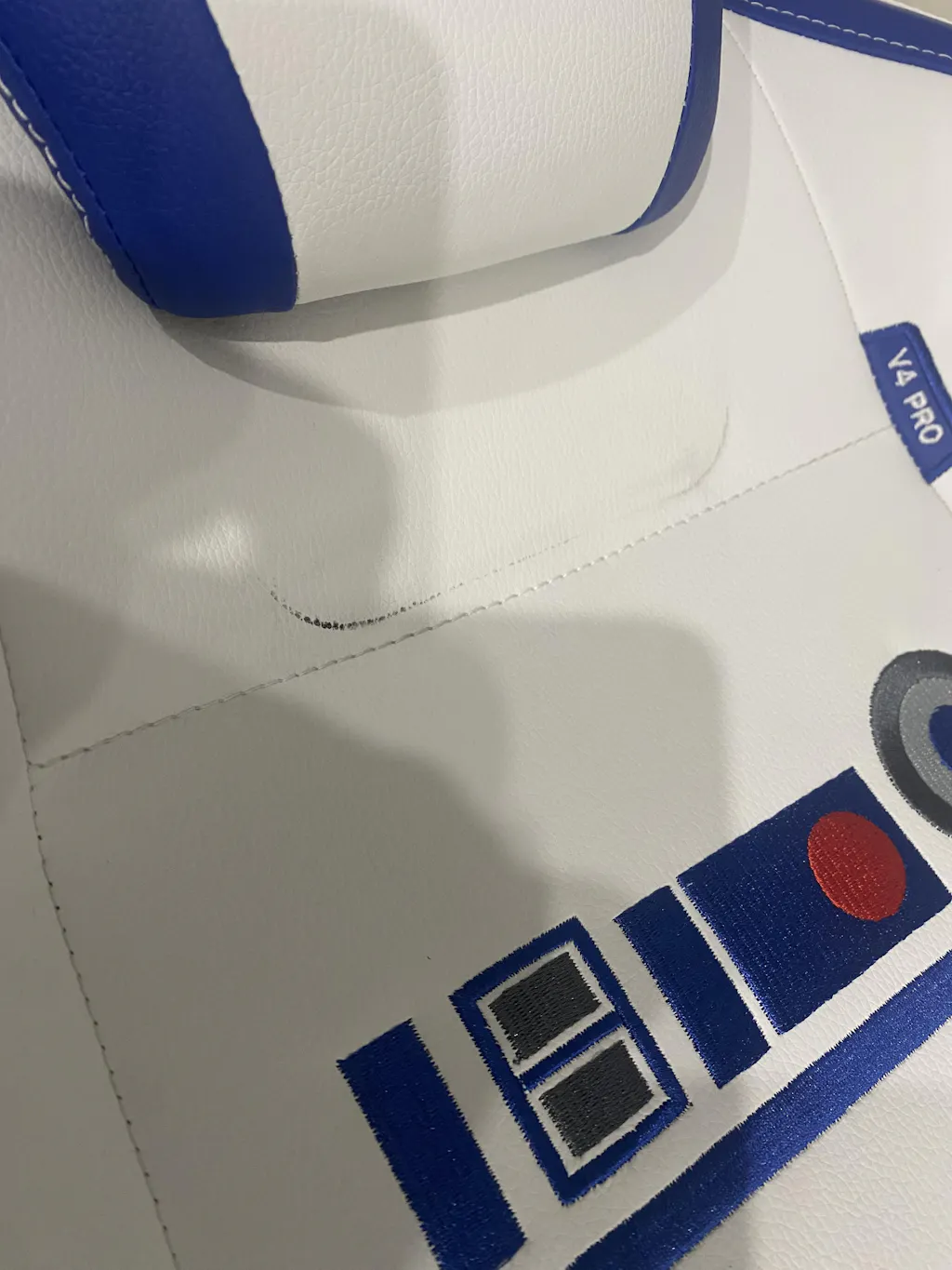 TTRacing Duo V4 Pro Gaming Chair - R2-D2 Edition