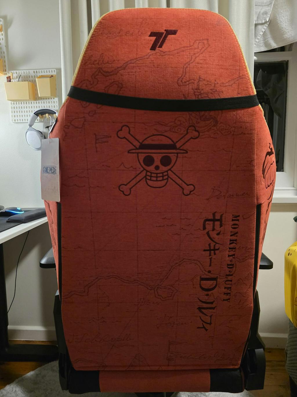 TTRacing Maxx Air Threads Fabric Gaming Chair - Luffy Edition ...