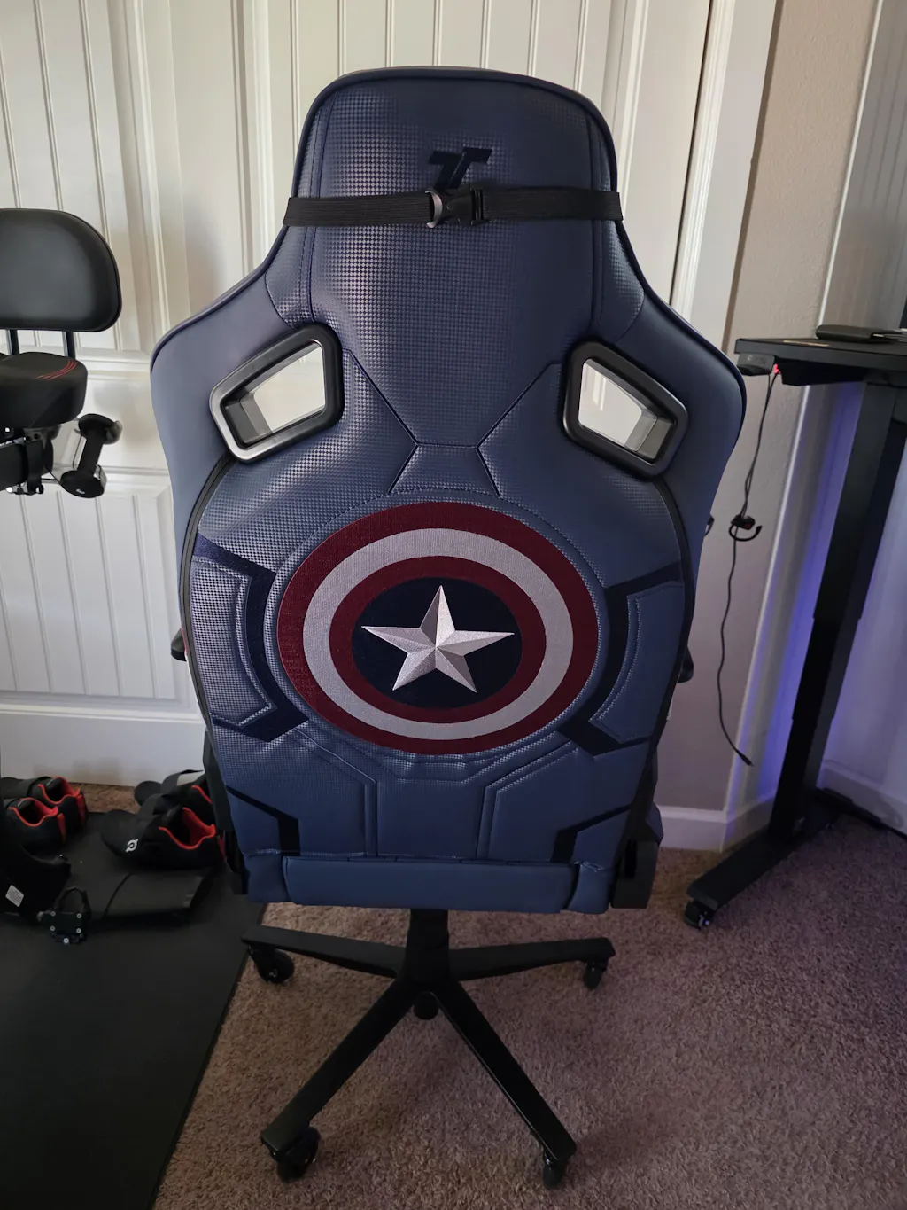 TTRacing Surge X Gaming Chair - Captain America Edition - Best of 2023 ...