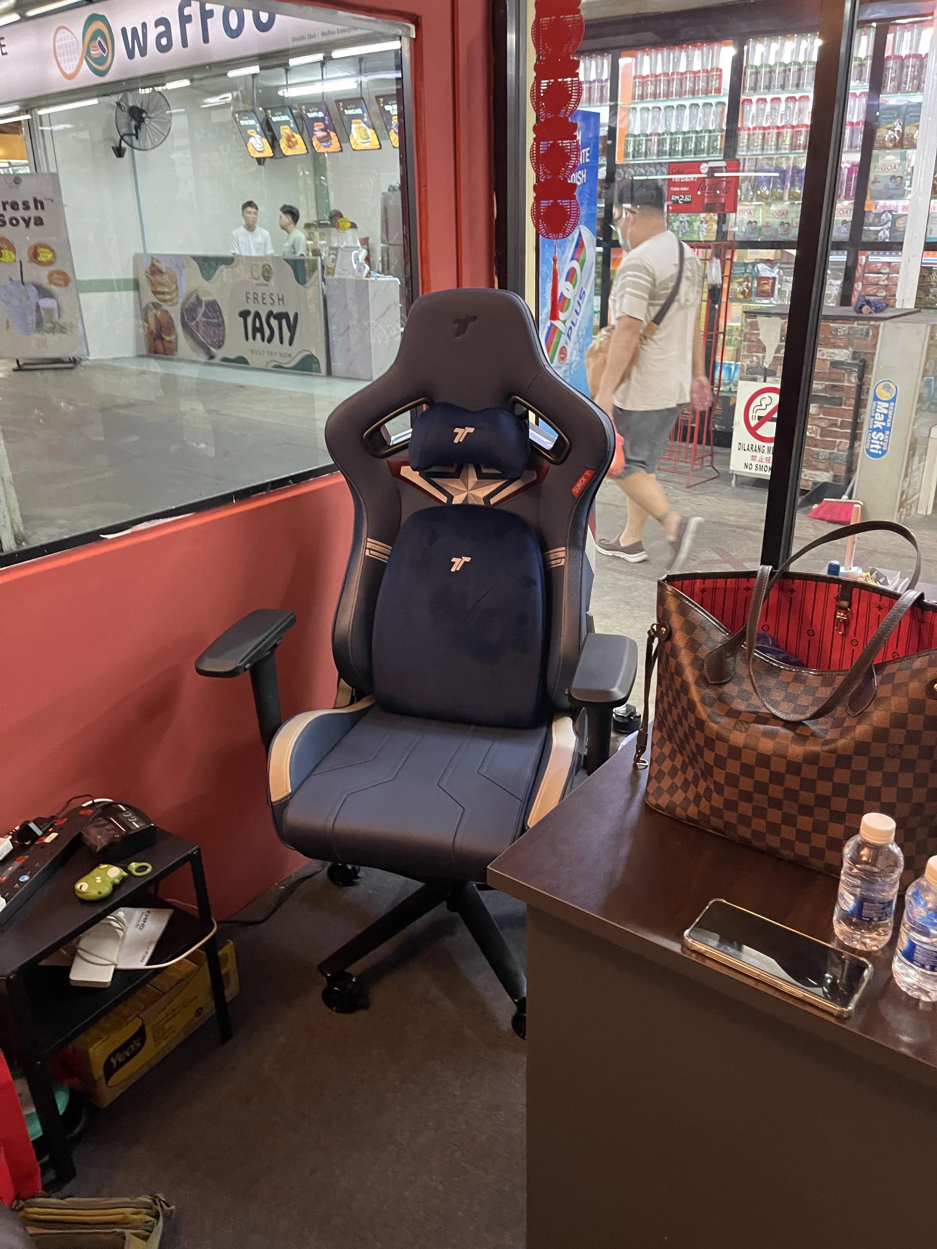 TTRacing Surge X Gaming Chair - Captain America Edition - Best of 2023