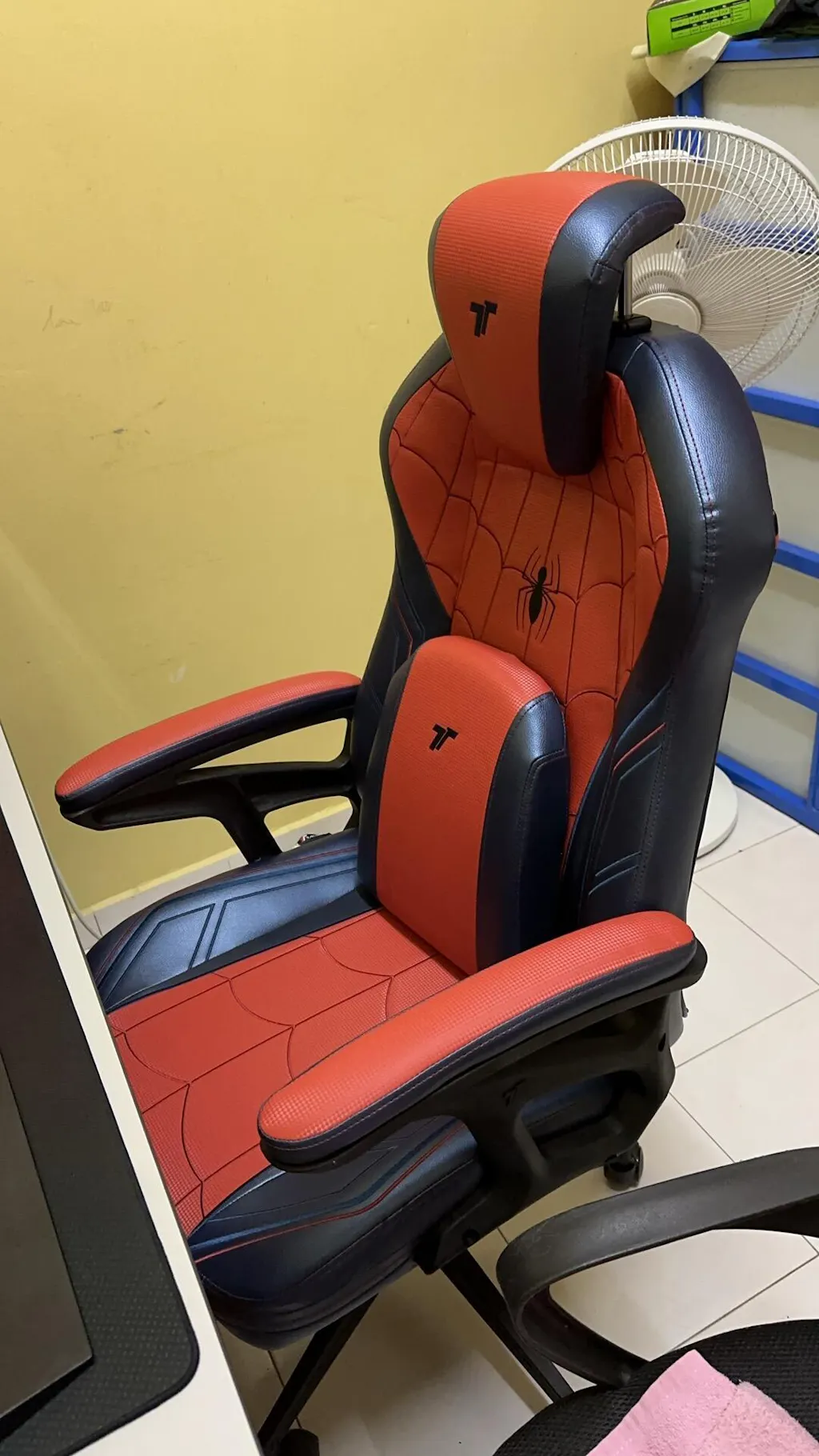 TTRacing Duo V4 Pro Gaming Chair - Spider-Man Edition – TTRacing Singapore