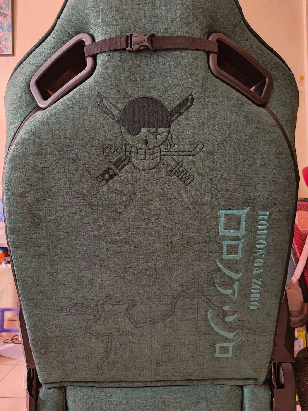 TTRacing Surge X Air Threads Fabric Gaming Chair - Zoro Edition ...