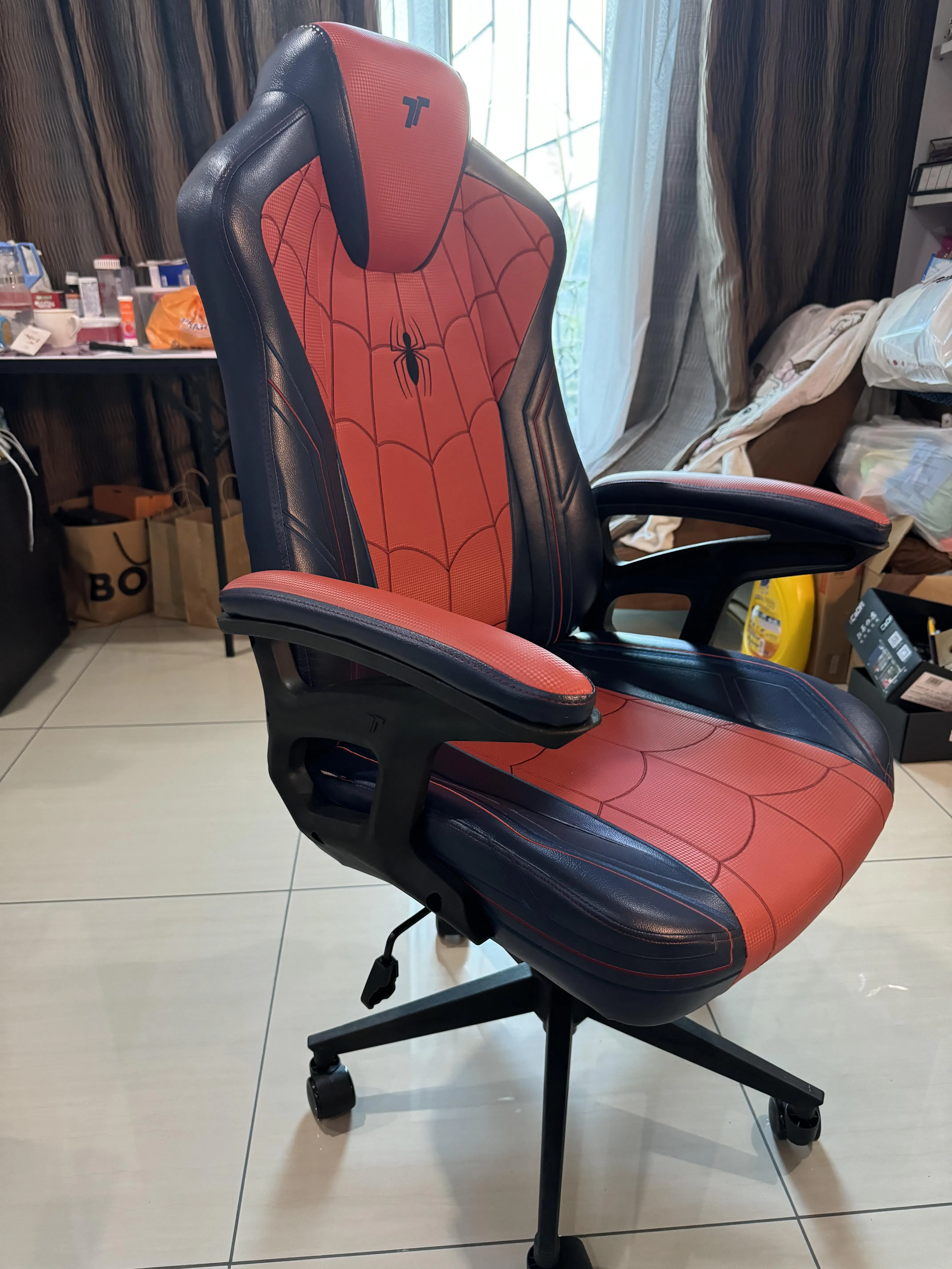 TTRacing Duo V4 Gaming Chair - Spider-Man Edition