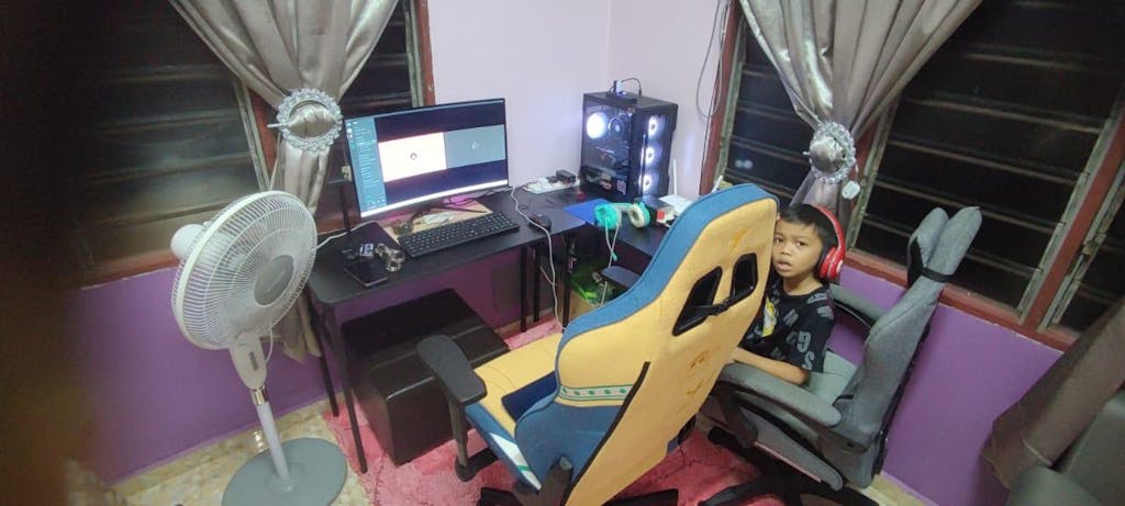 TTRacing Swift X 2020 Air Threads Fabric Gaming Chair - Nami Edition