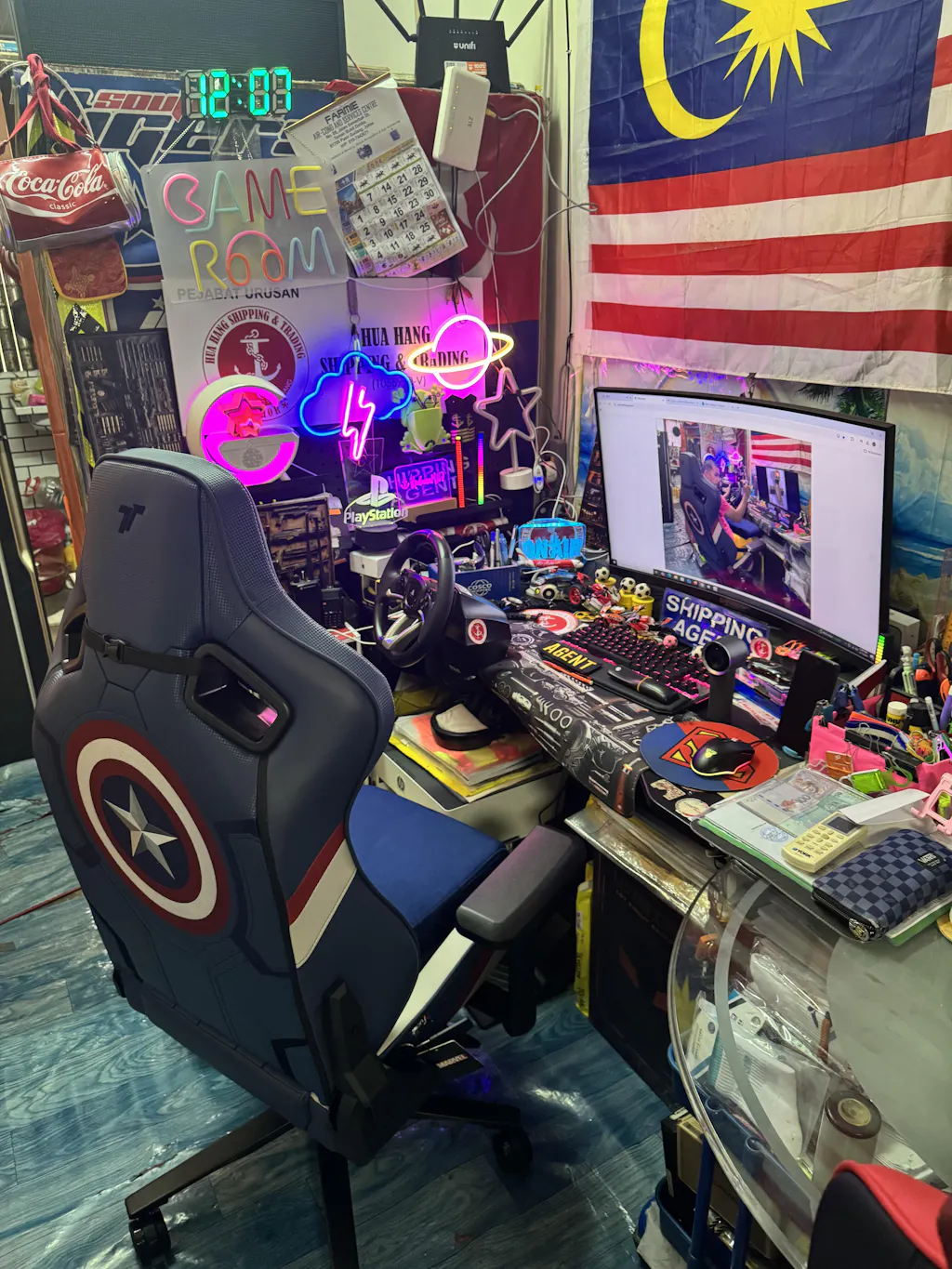 TTRacing Surge X Gaming Chair - Captain America Edition - Best of 2023 ...