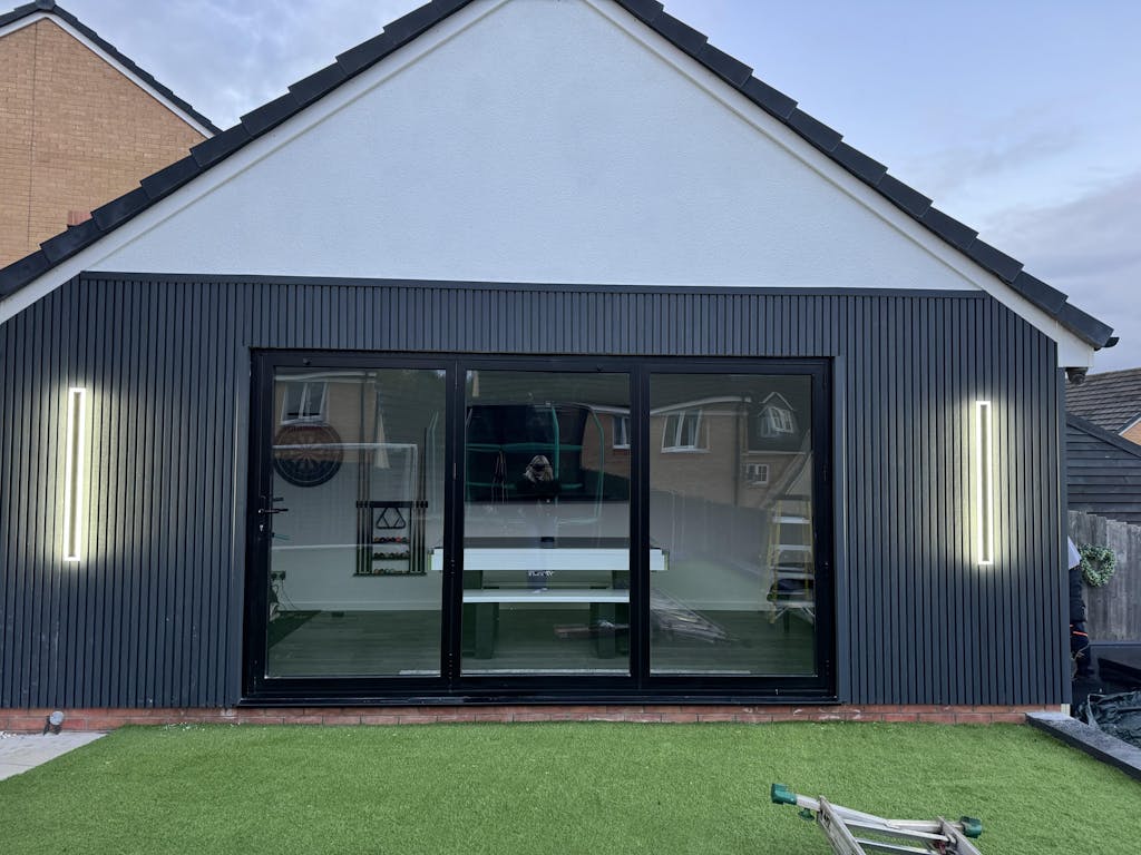 Cladding Anthracite Series 1 | Durable & Stylish – Tuda Grass