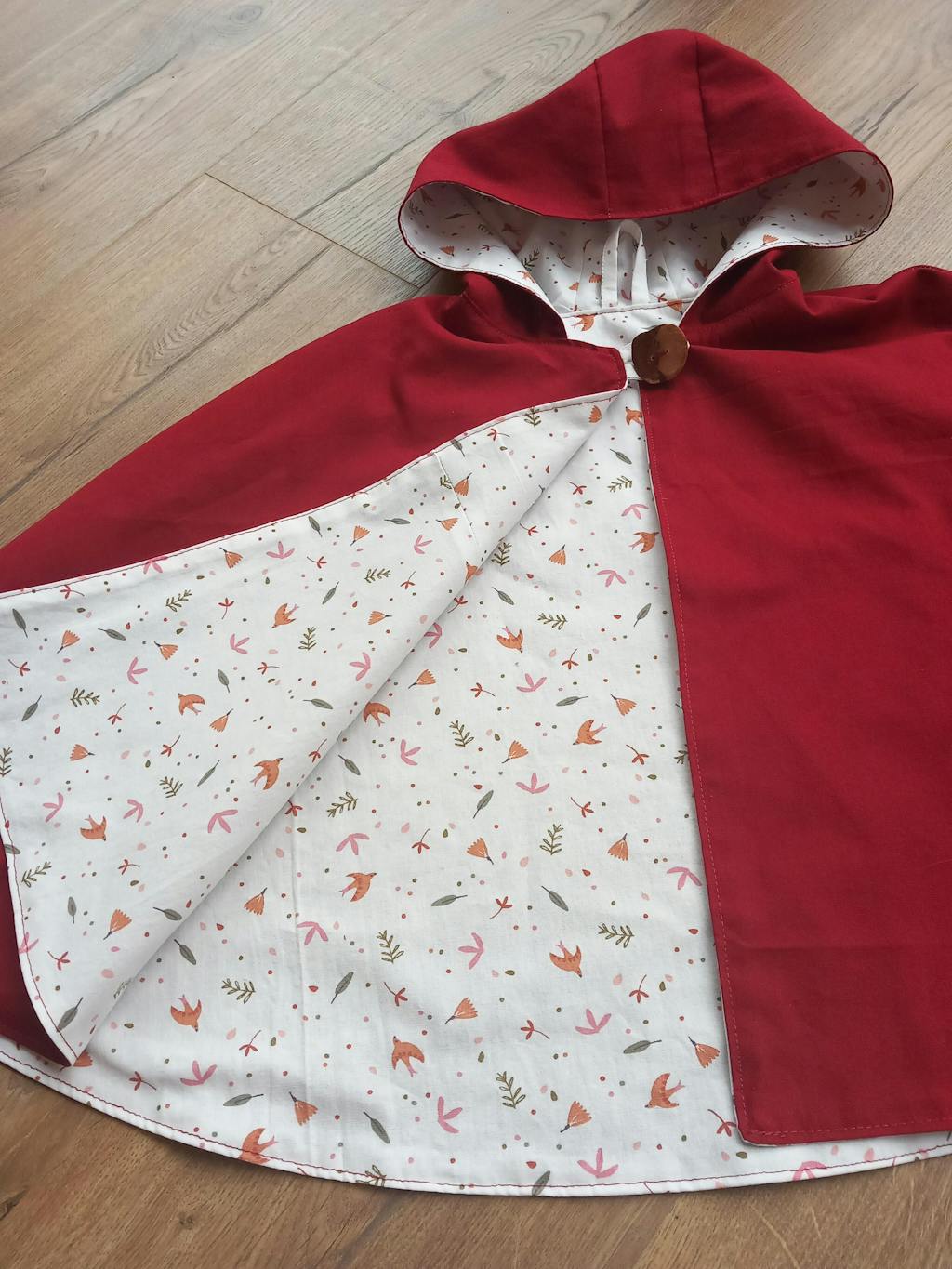 Traveller Cape - Child ~ gender neutral + reversible – Twig + Tale