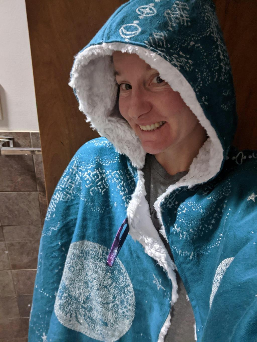 Traveller Cape Sewing Pattern - Adult – Twig + Tale