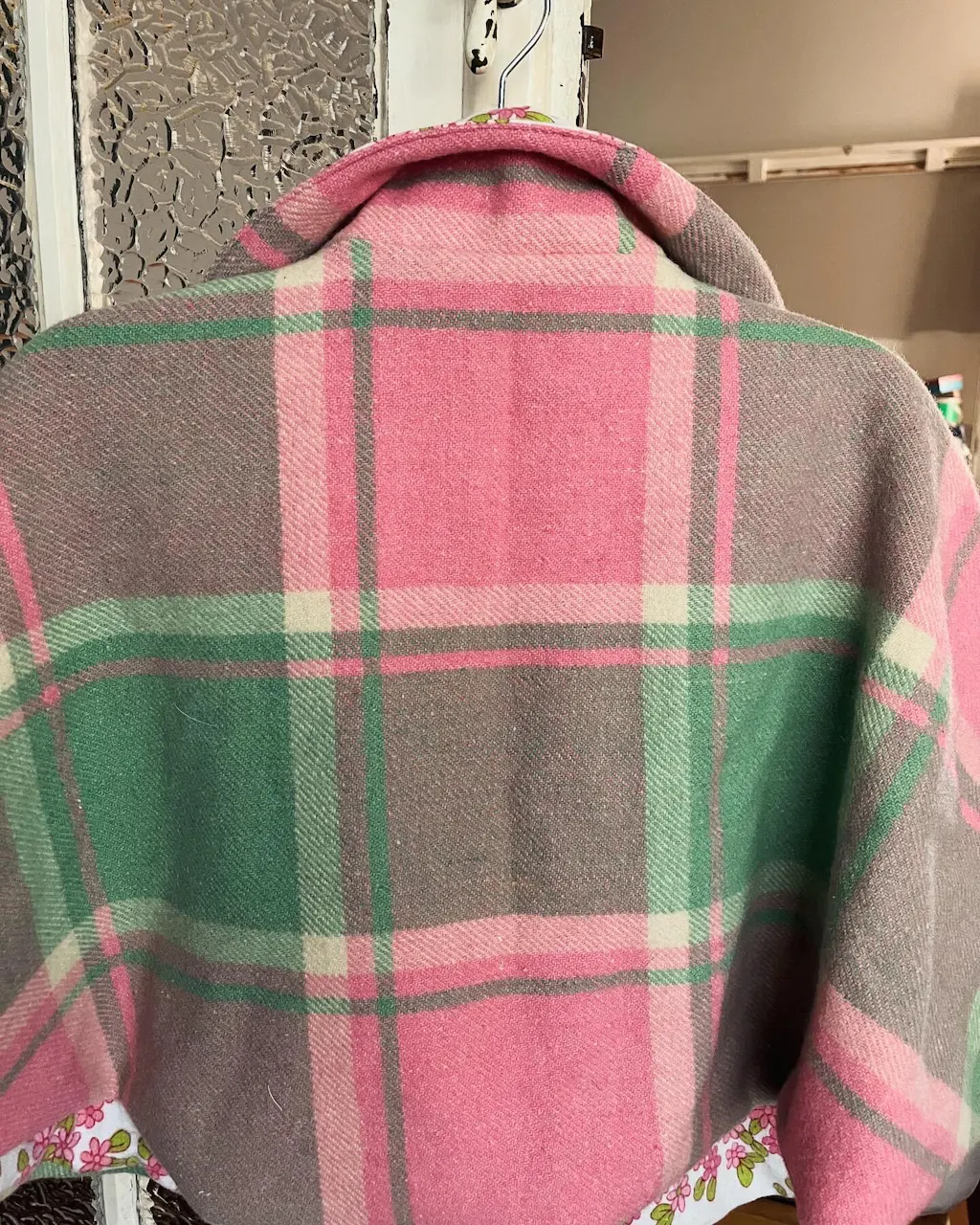 Traveller Cape Sewing Pattern - Adult – Twig + Tale