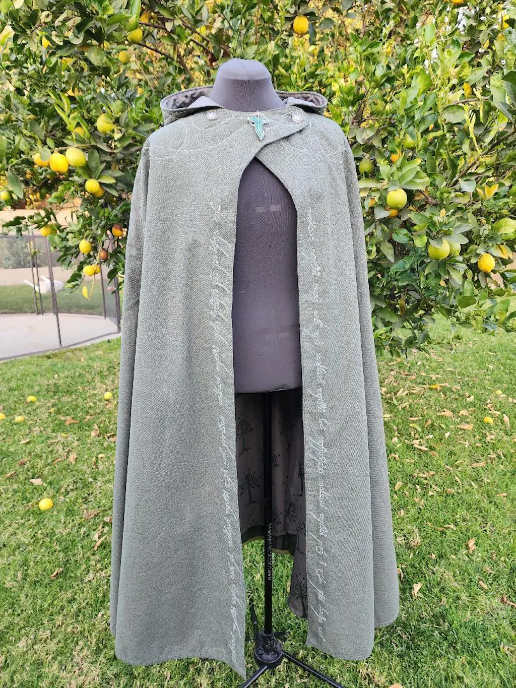 Overland Cloak Sewing Pattern - Adult – Twig + Tale