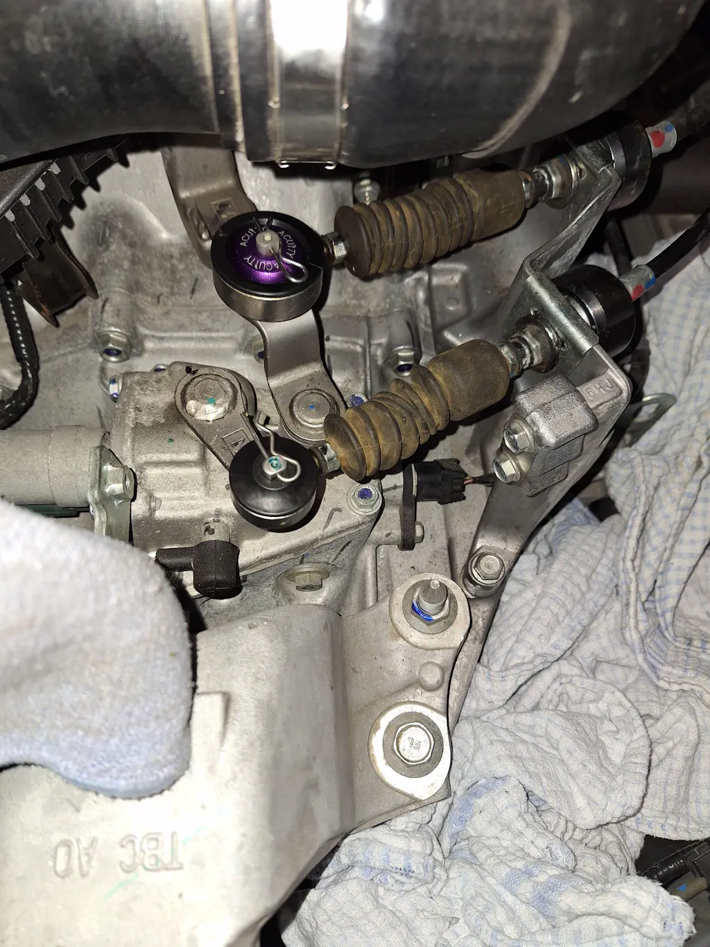 SHIFTER CABLE BUSHING UPGRADE (for various 2007+ vehicles)