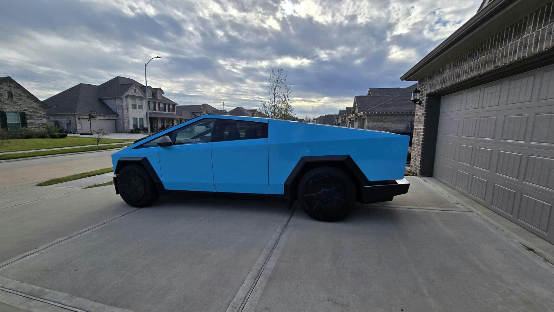 Full Body Color Change Kit | Color Infused PPF for Tesla Cybertruck ...