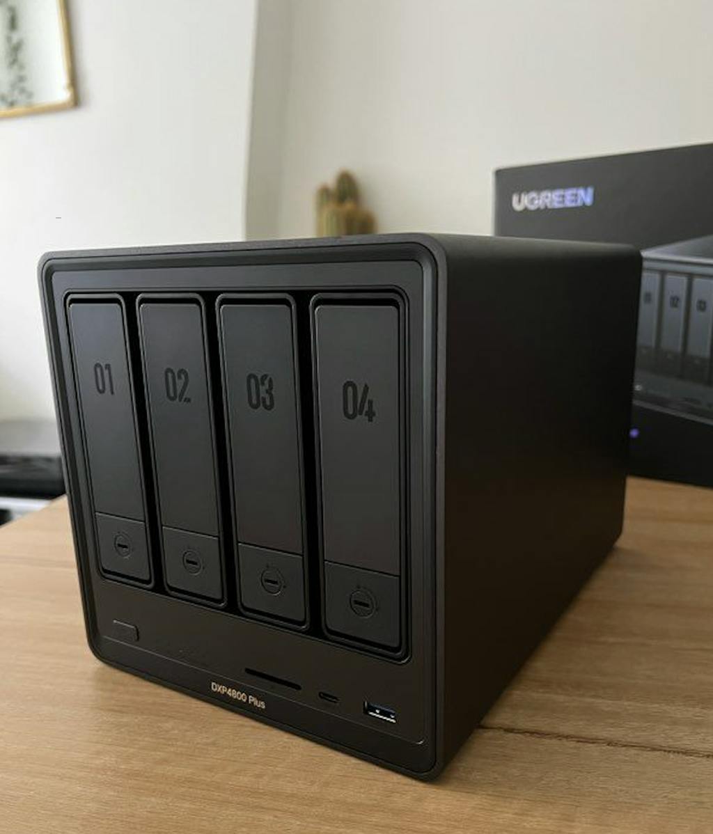 High-Performance NAS | 4-Bay NAS Storage – UGREEN NAS EU