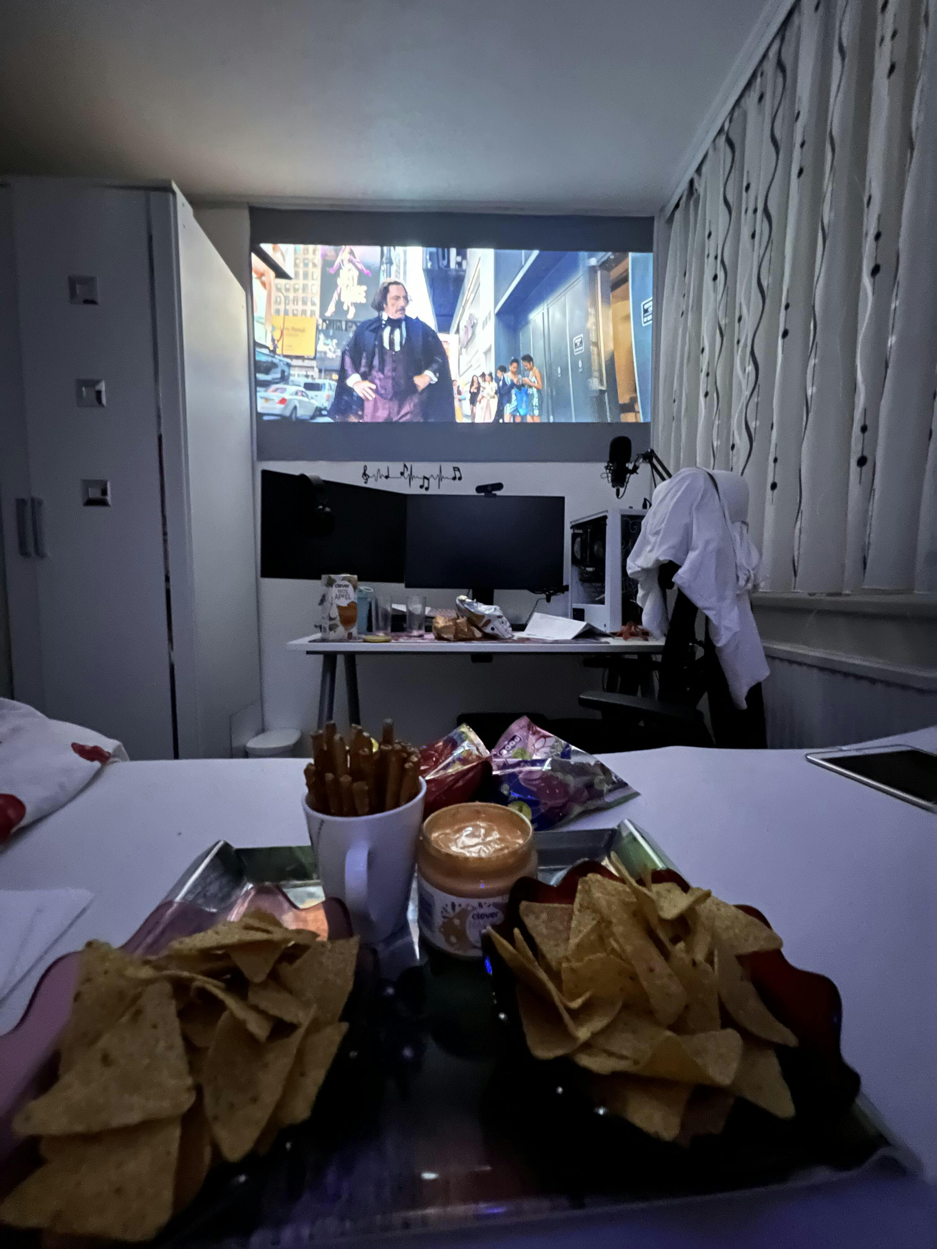 Ultimea Apollo P60 | 1080P Smart Projector with 4K Support