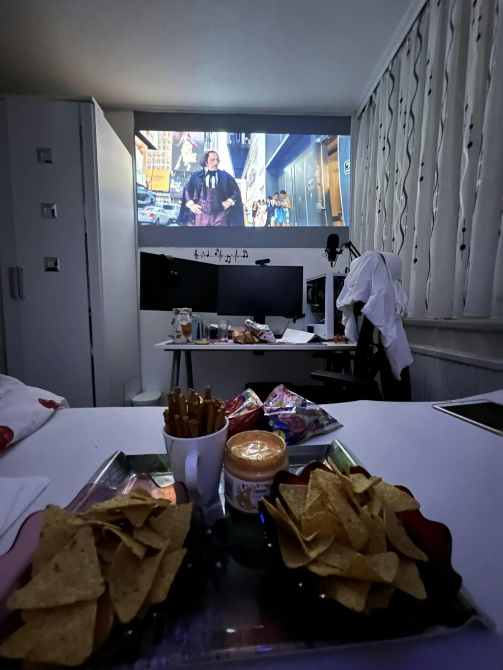 Ultimea Apollo P60 | 1080P Smart Projector with 4K Support