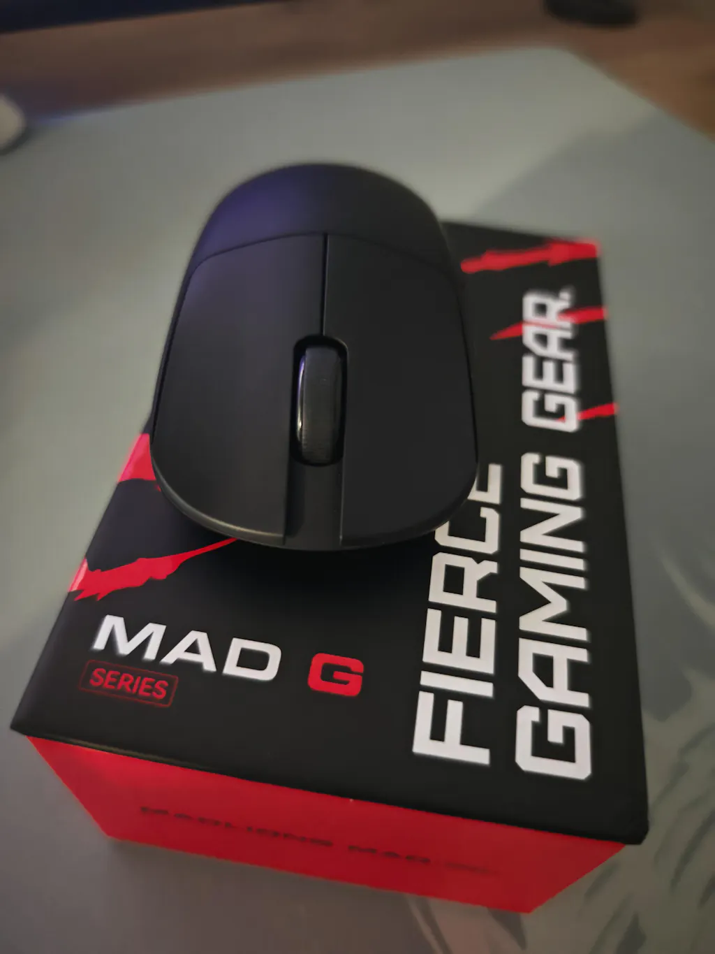 MADLIONS MAD G Lightweight Wireless Mouse