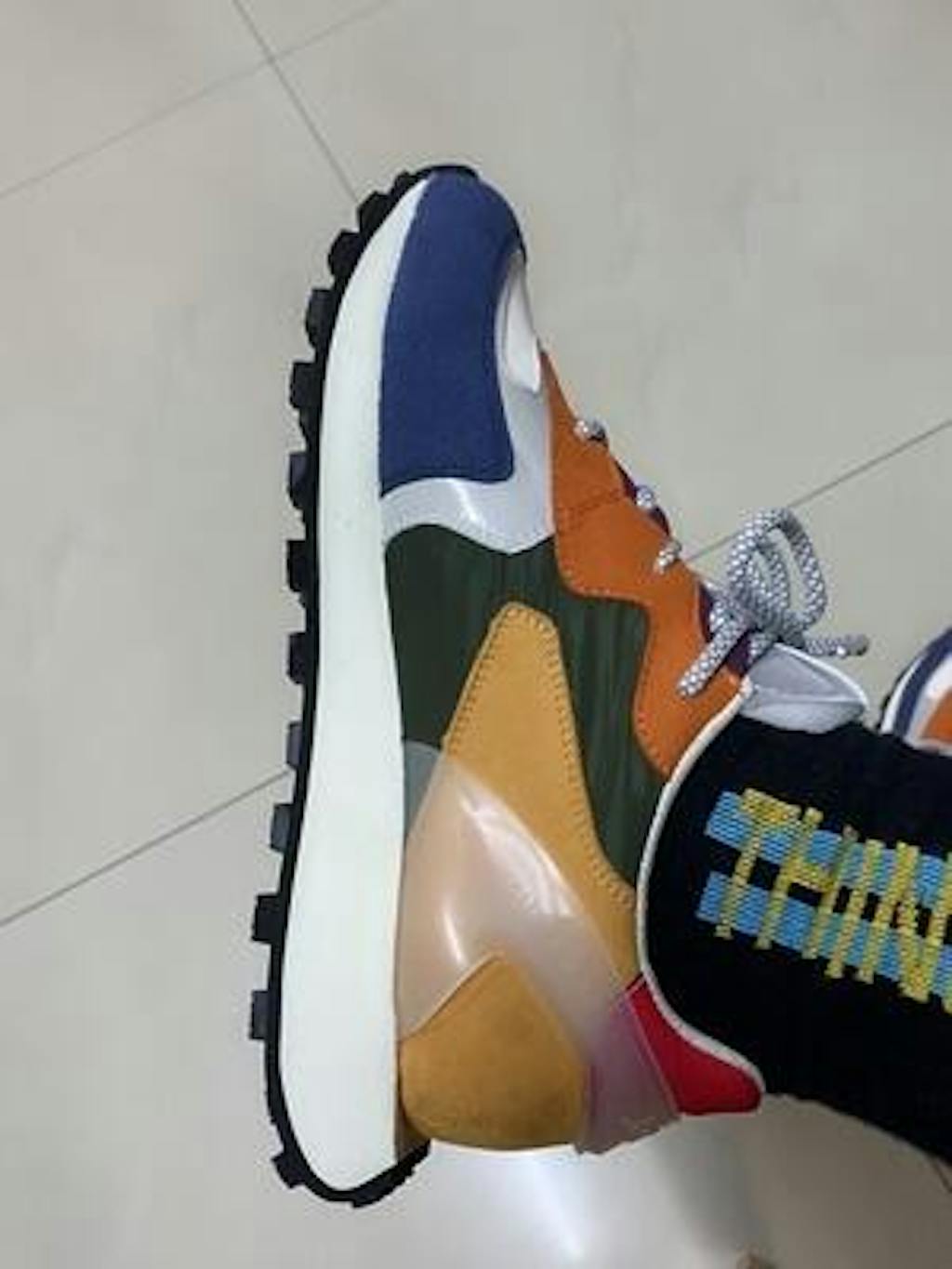 Lightweight Colorblock Fashion Running Sneaker