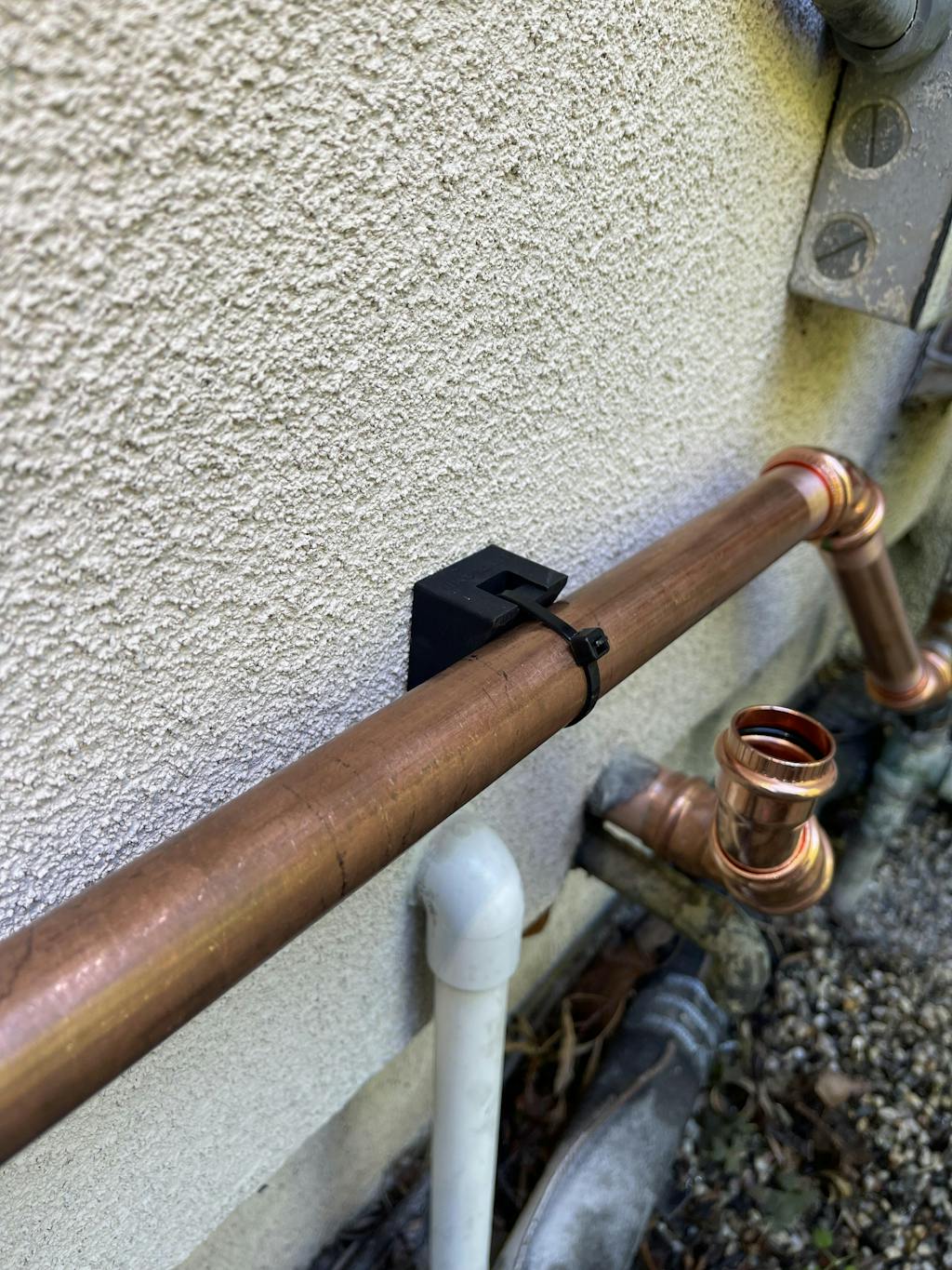 V-BAT™ PIPE CLAMP - Uniclamp USA