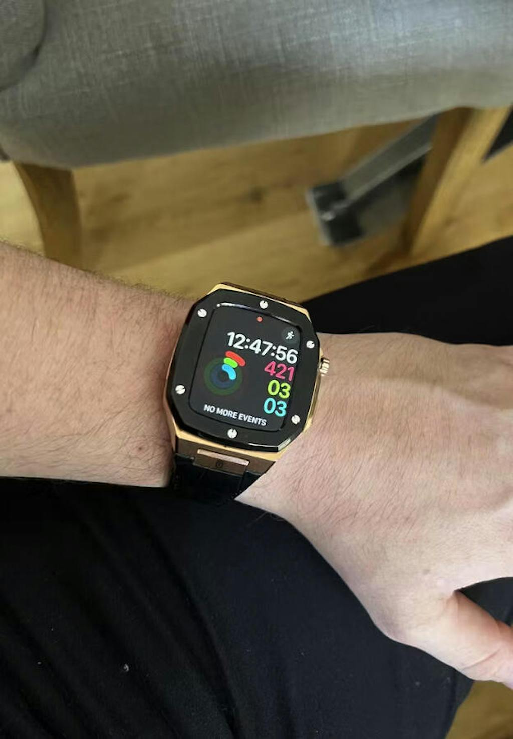 Black Leather Apple Watch Black and Rose Gold Case Band ⌚ Unstrap