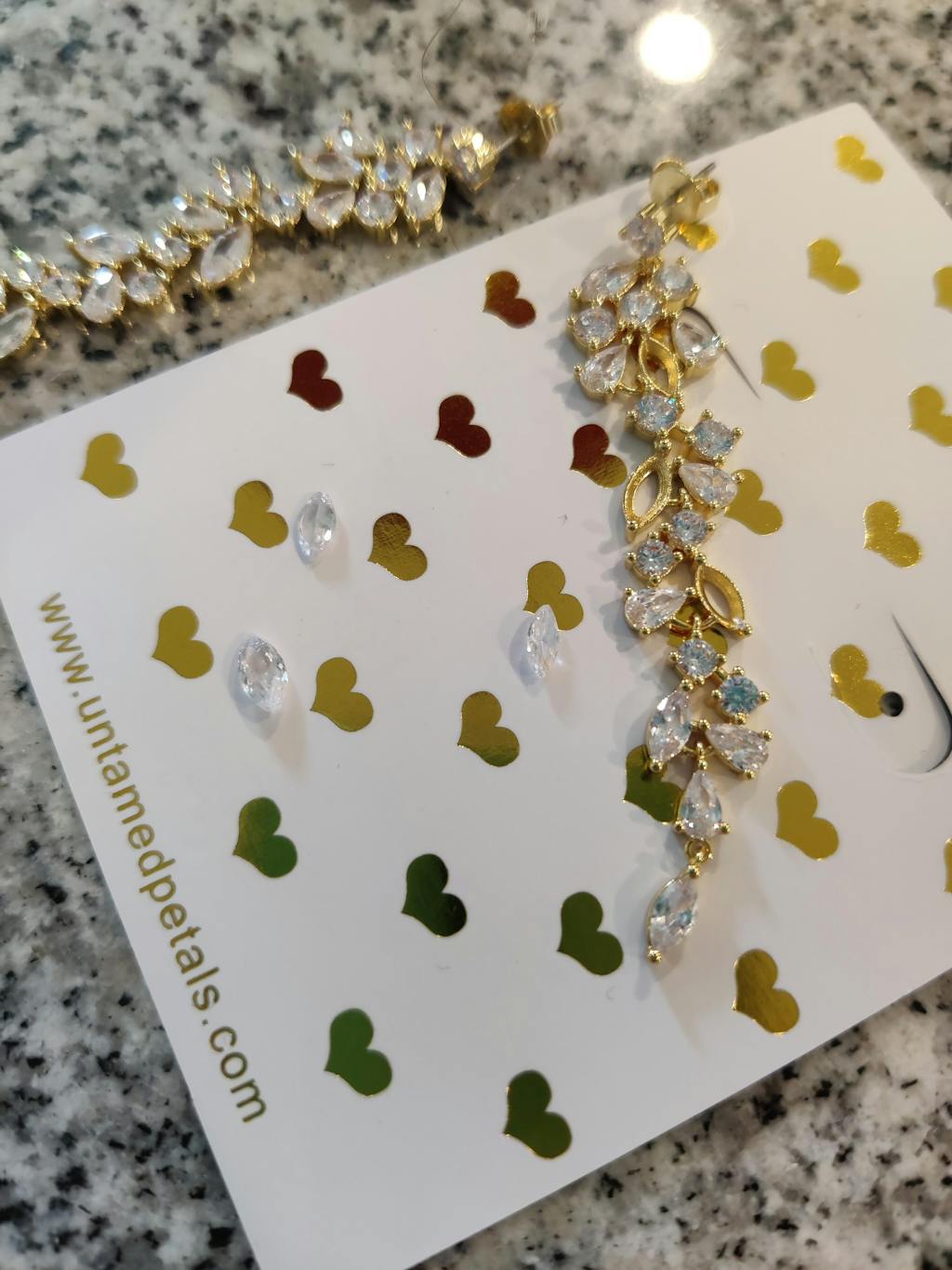 Trixie Crystal Drop – Untamed Petals