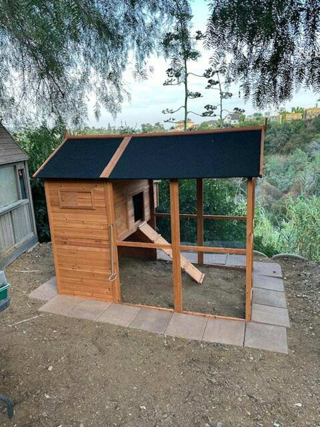 NEW FarmHouse Coop. In-Stock Barn Red Stain on sale – Urban Northern Coops