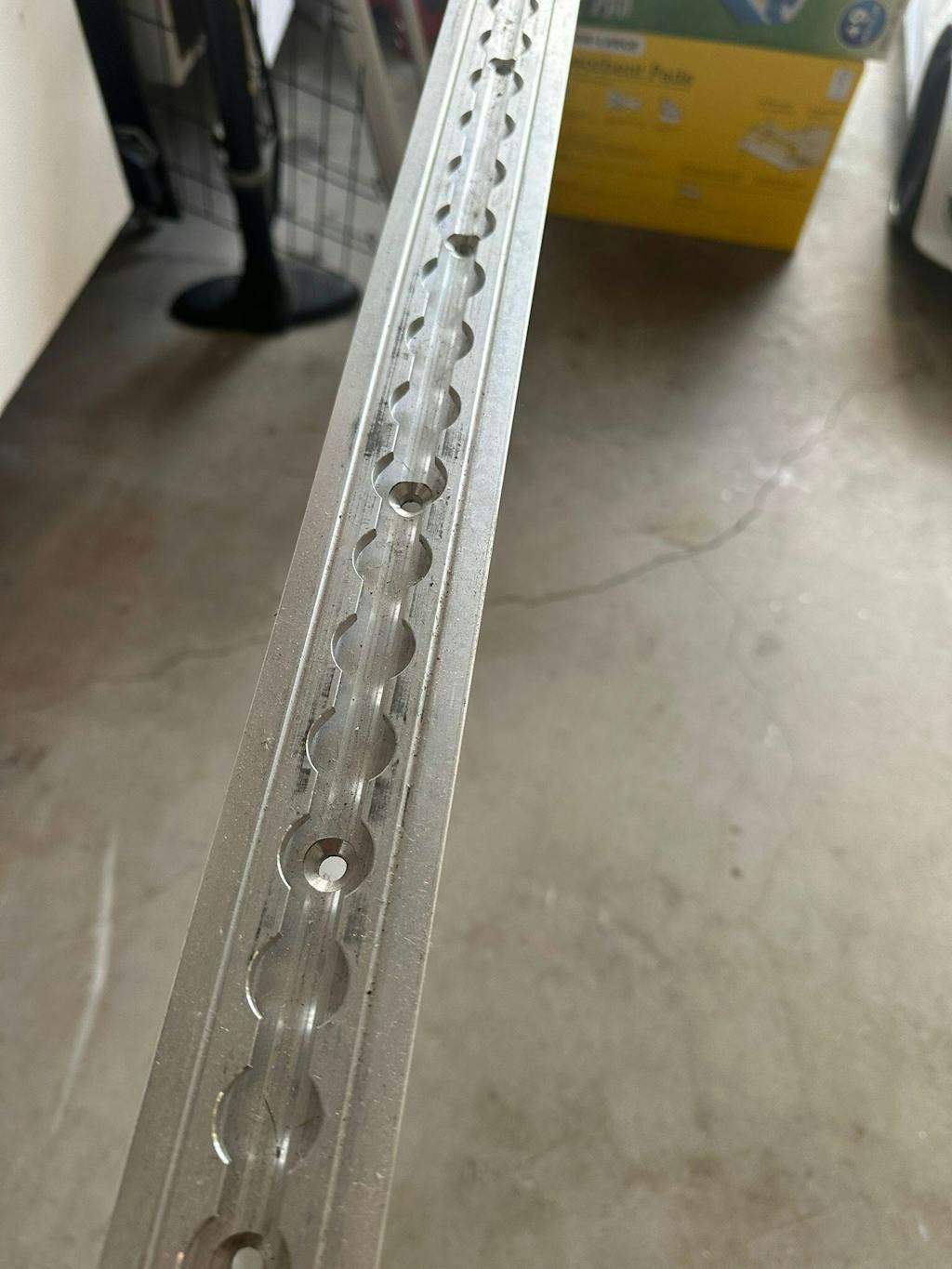 12" Flanged L-Track | Aluminum