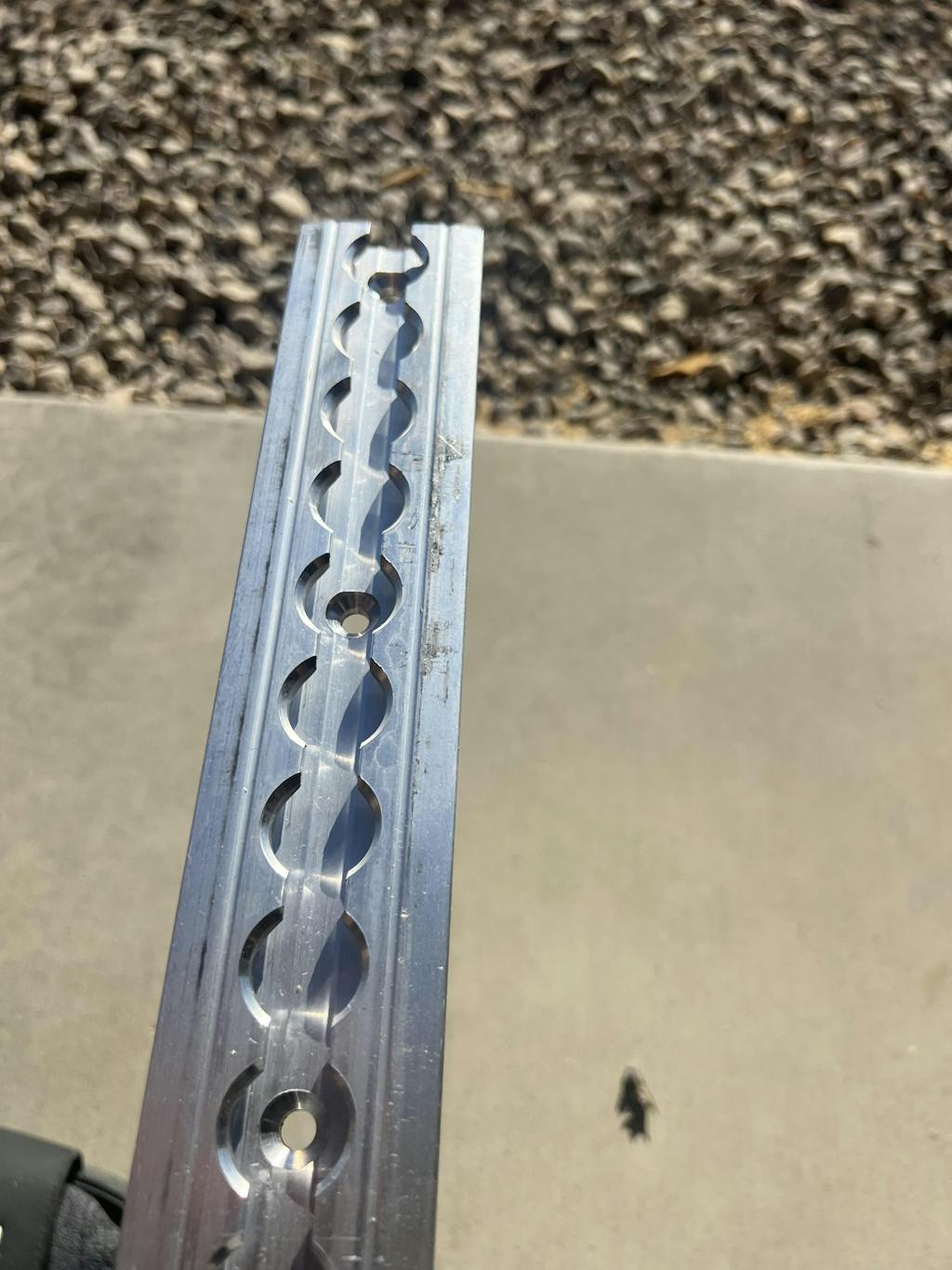 12" Flanged L-Track | Aluminum