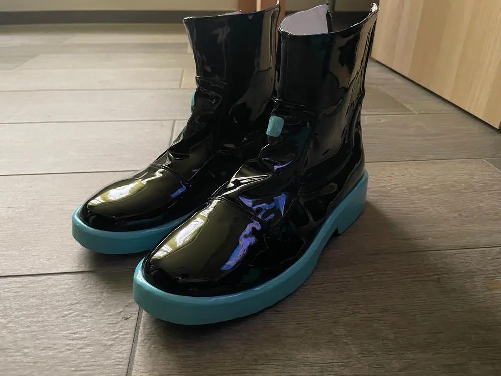 Uwowo Vocal V Singer Costume Classic Original Cosplay Shoes Boots ...