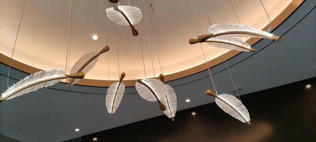 Leaf LED Chandelier – Vakkerlight