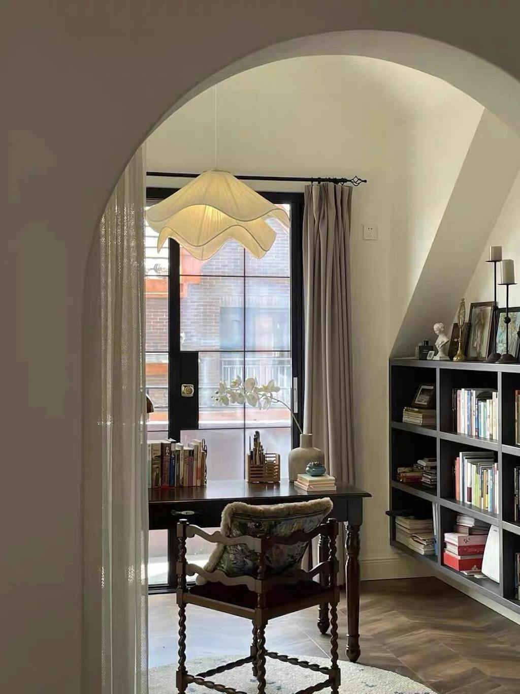 Ethereal Bloom Pendant Light – Vakkerlight