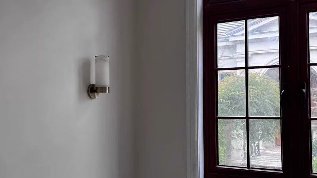 Lampatron Alabaster Wall Lamp – Vakkerlight