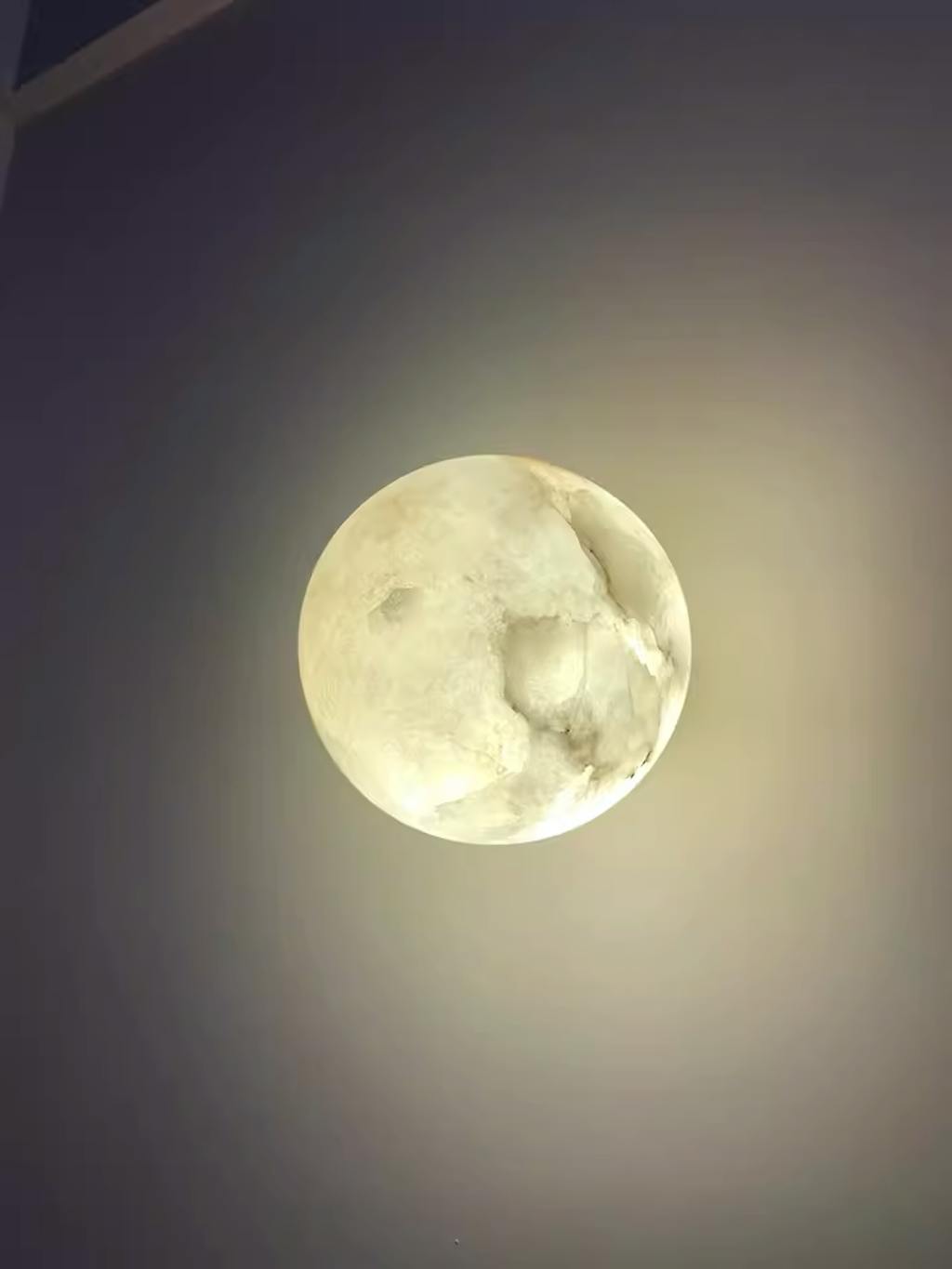 Alabaster Mini Orb Wall Lamp – Vakkerlight